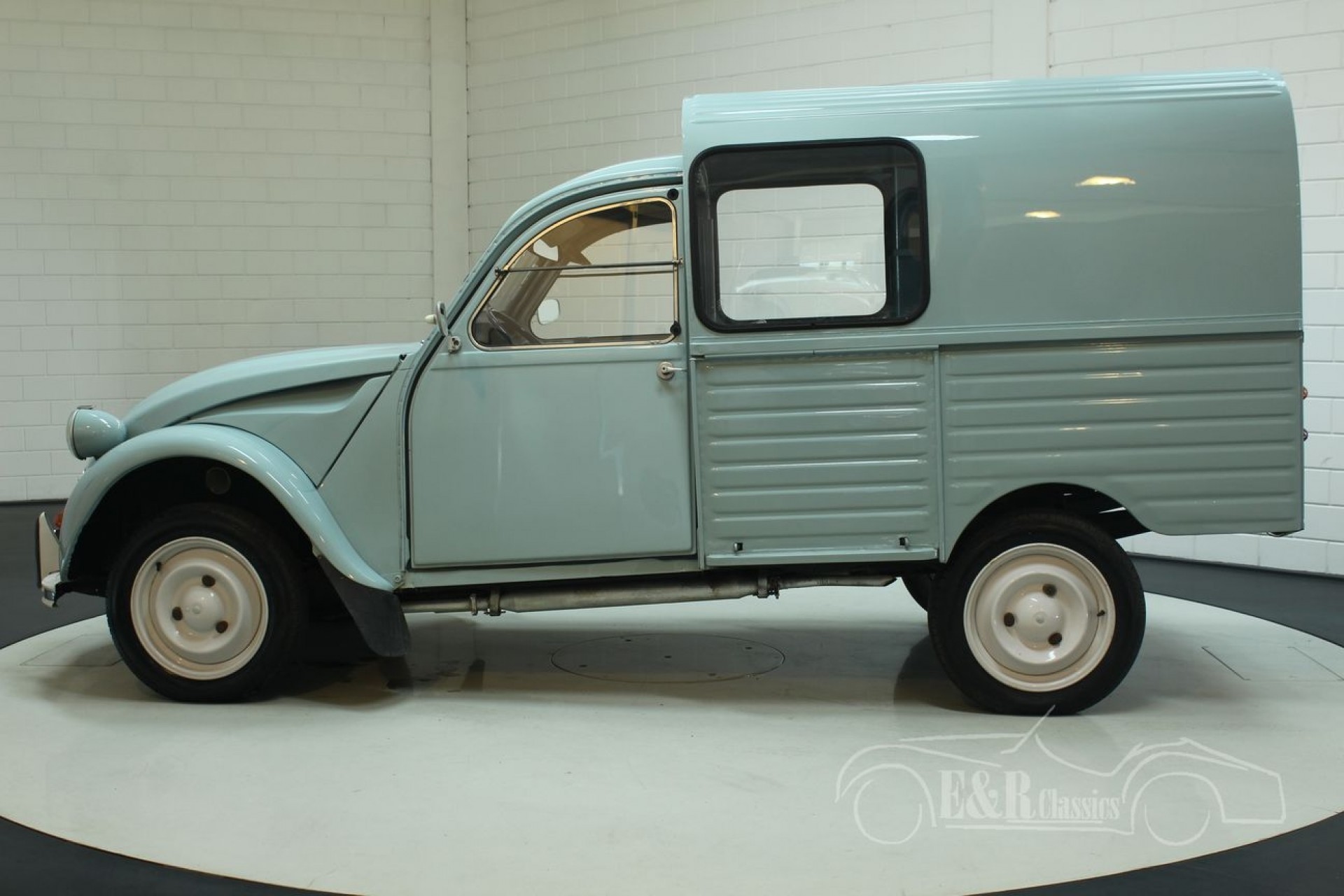 Citroën 2CV AK400 van 1970 for sale at ERclassics