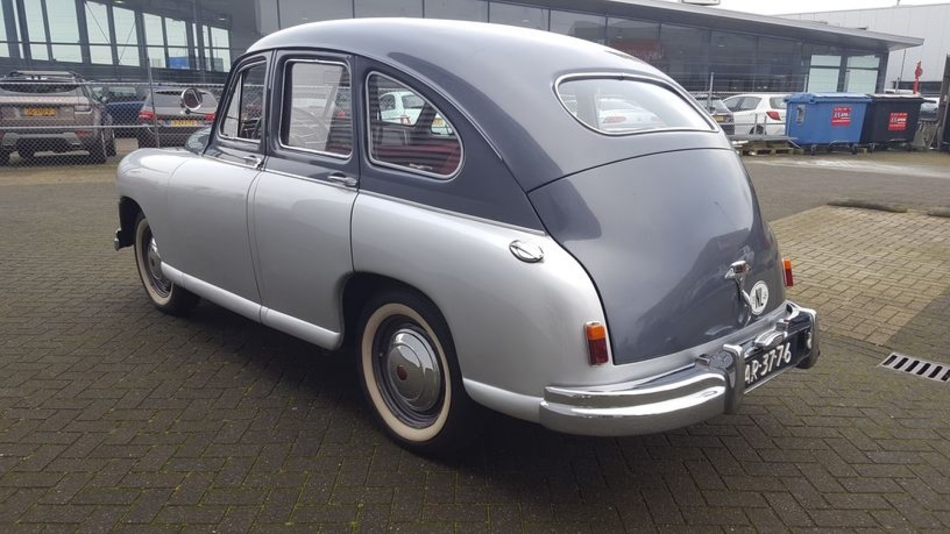 Standard Vanguard 1946 raro para venda na ERclasics