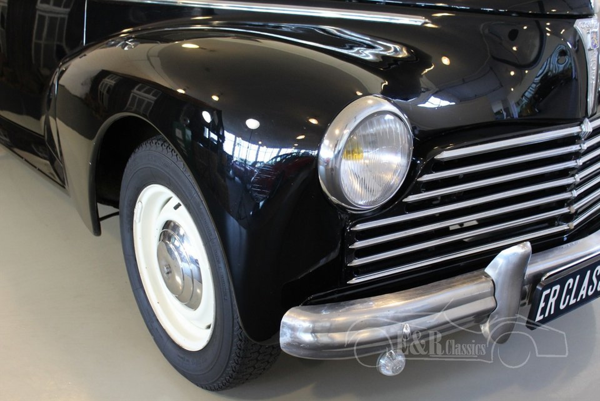 Peugeot 203C 1954 with sunroof in very good condition