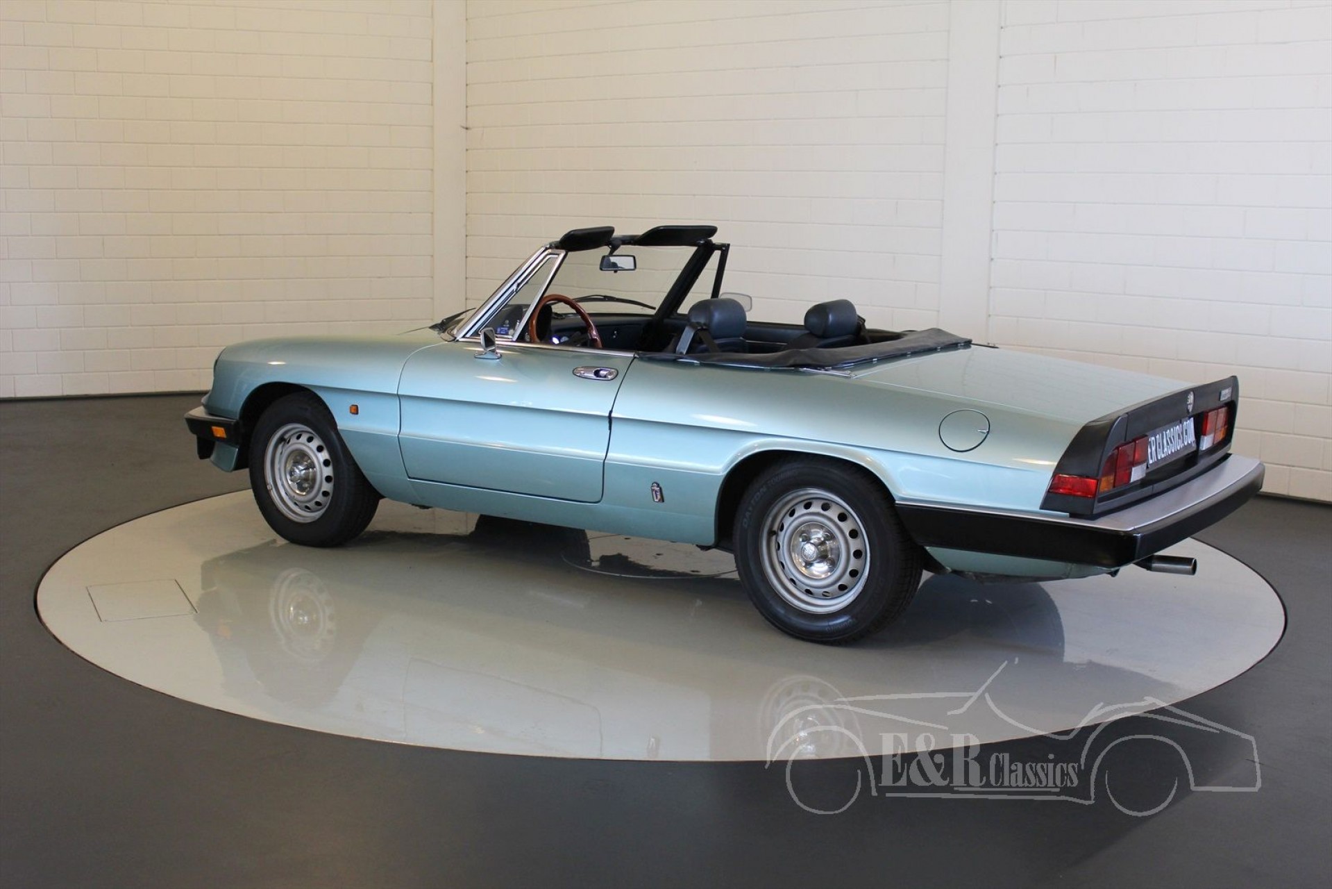 Alfa-Romeo Spider 2.0 1985 for sale at ERclassics