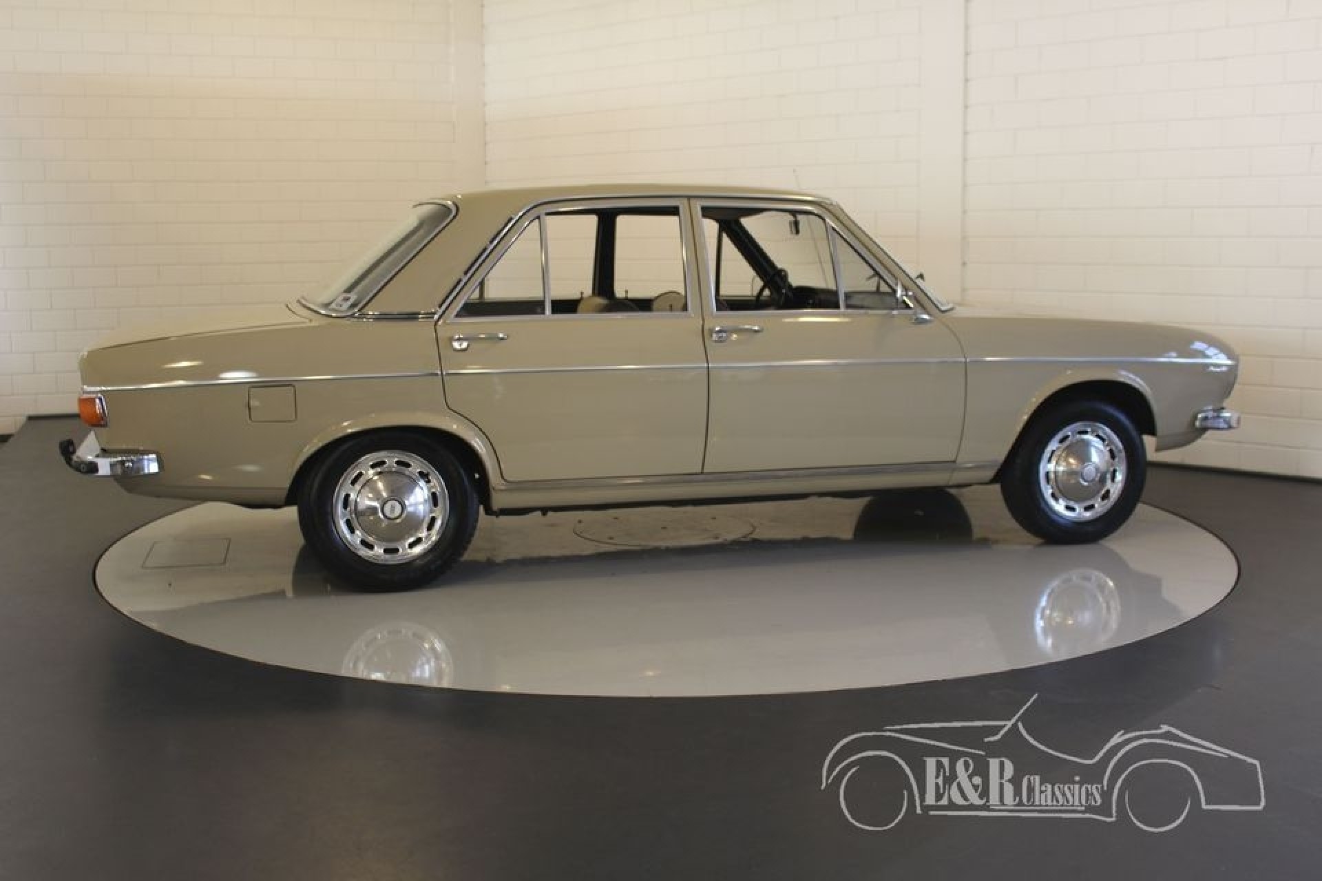 Audi 100LS 1973 for sale at ERclassics