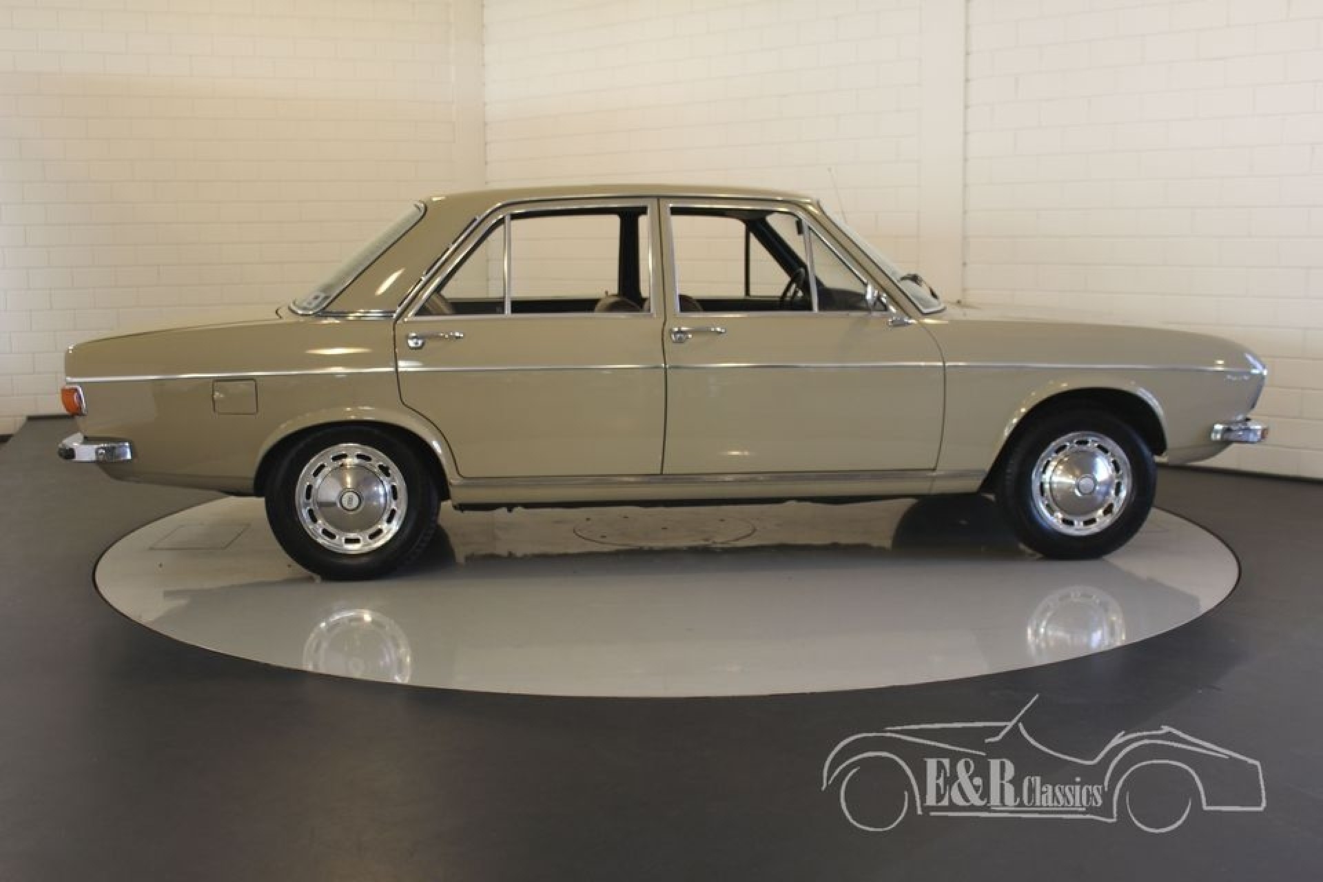 Audi 100LS 1973 for sale at ERclassics
