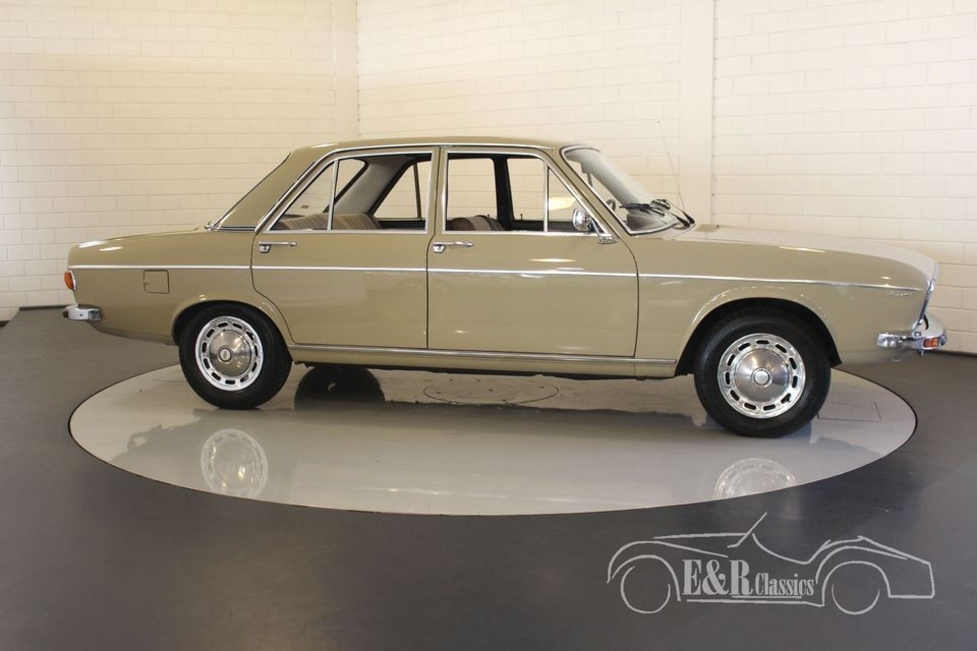 Audi 100LS 1973 for sale at ERclassics