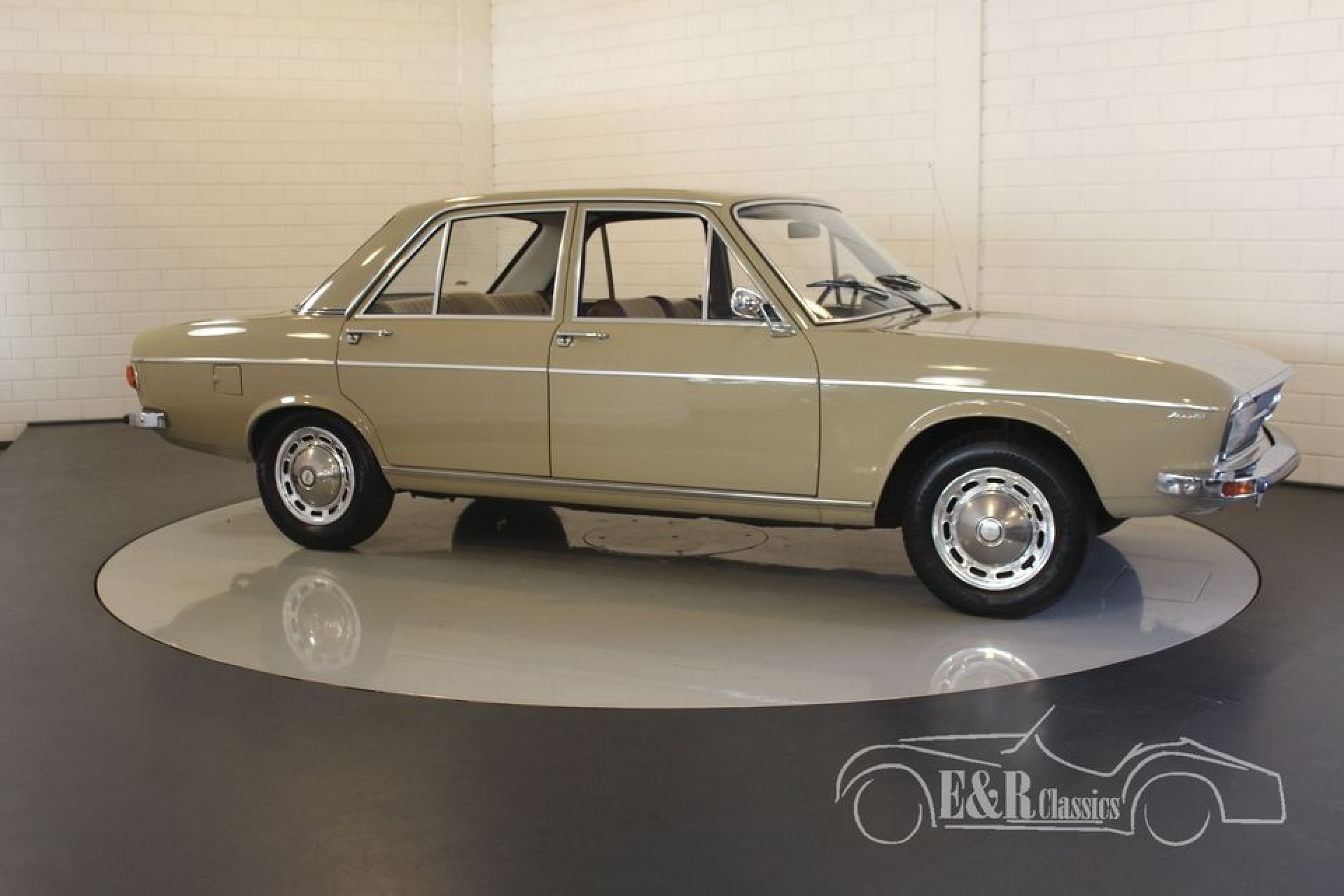 Audi 100LS 1973 for sale at ERclassics