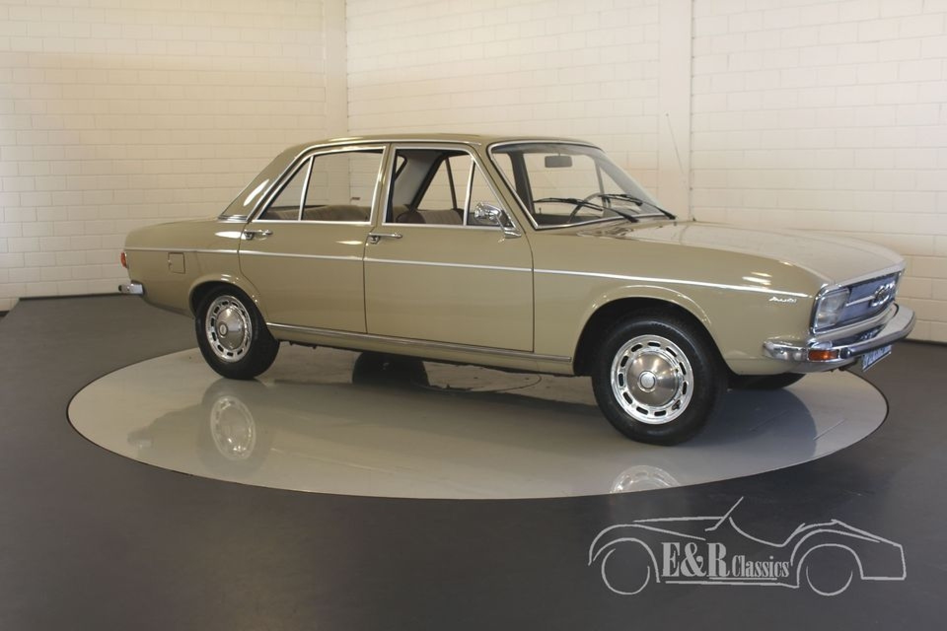 Audi 100LS 1973 for sale at ERclassics