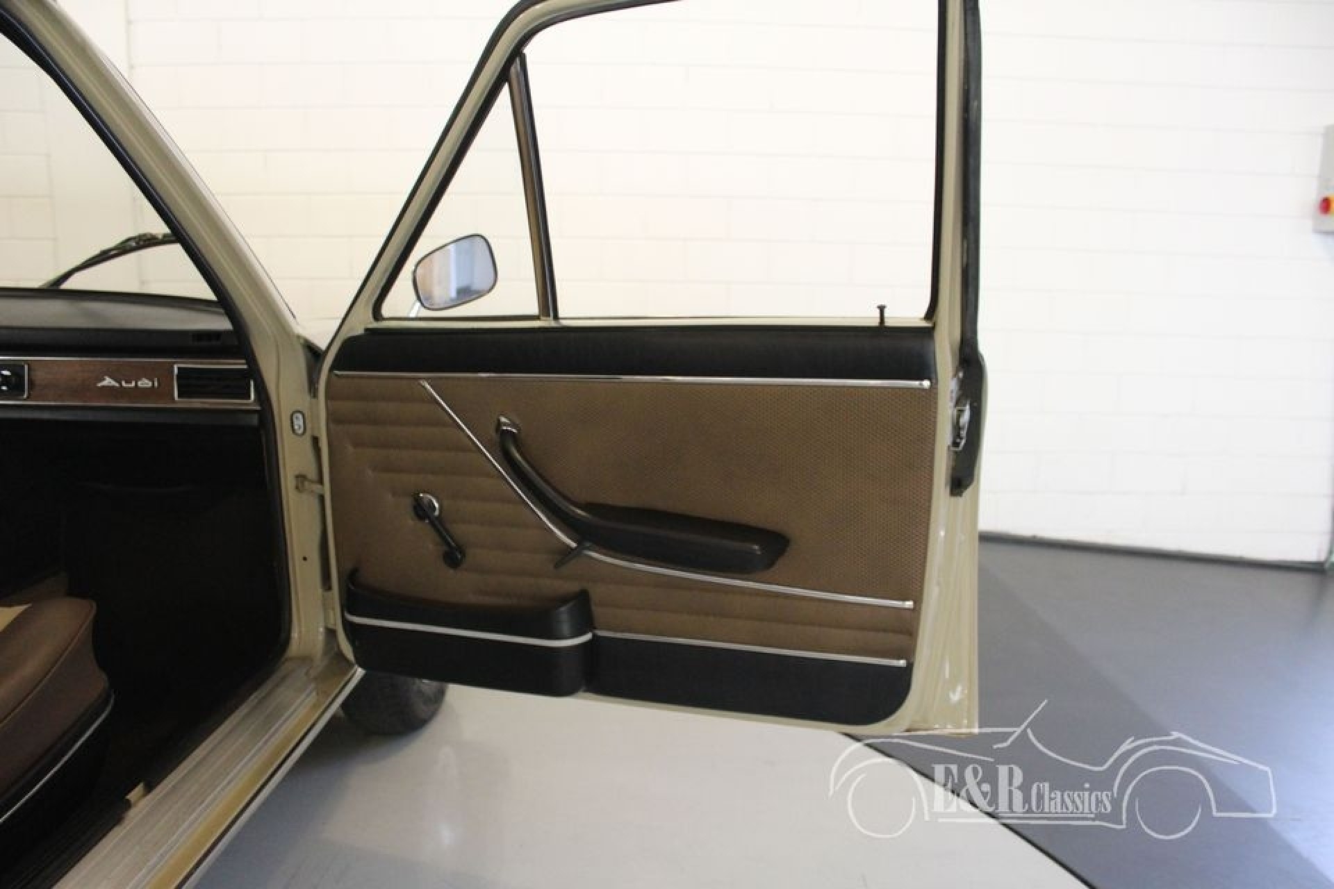 Audi 100LS 1973 for sale at ERclassics