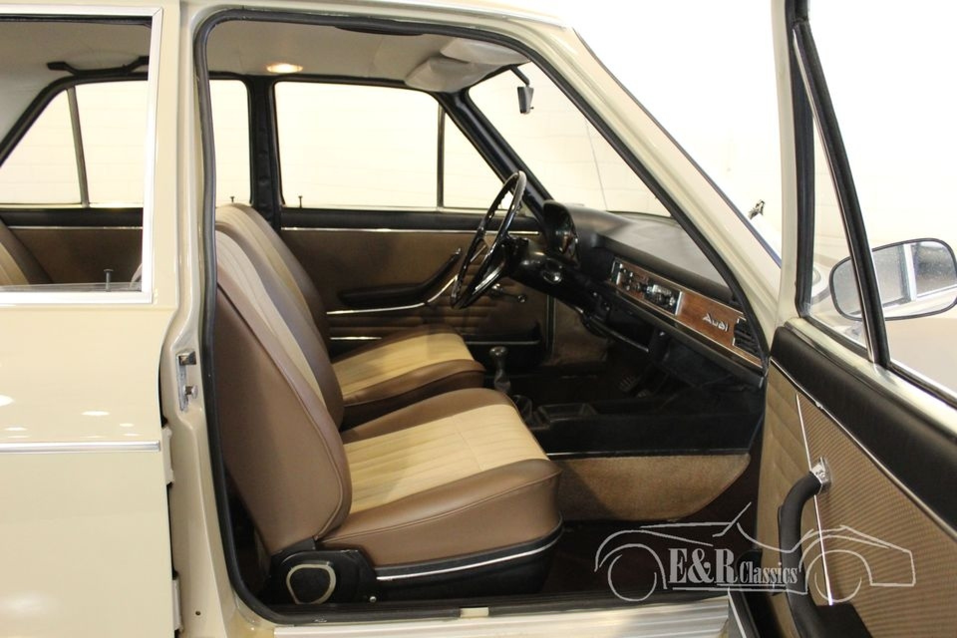 Audi 100LS 1973 for sale at ERclassics