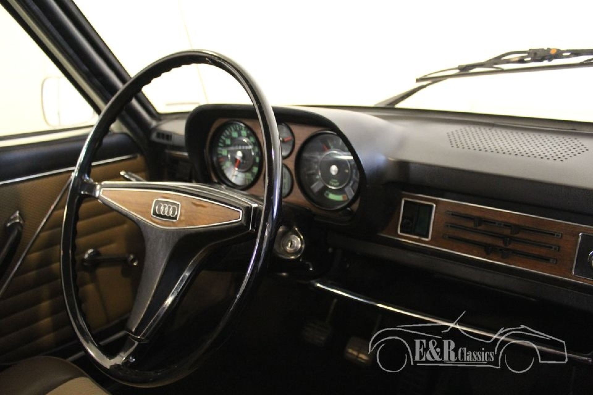 Audi 100LS 1973 for sale at ERclassics