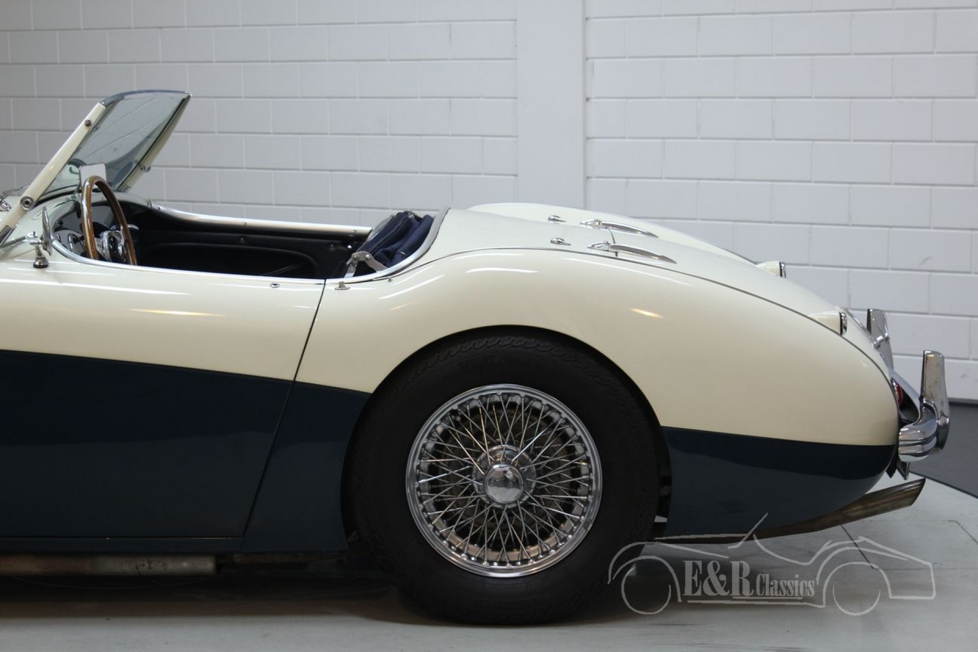 Austin Healey 100-4 BN2 1956 for sale at ERclassics