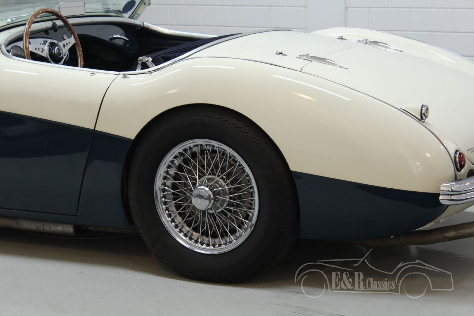 Austin Healey 100-4 BN2 1956 for sale at ERclassics