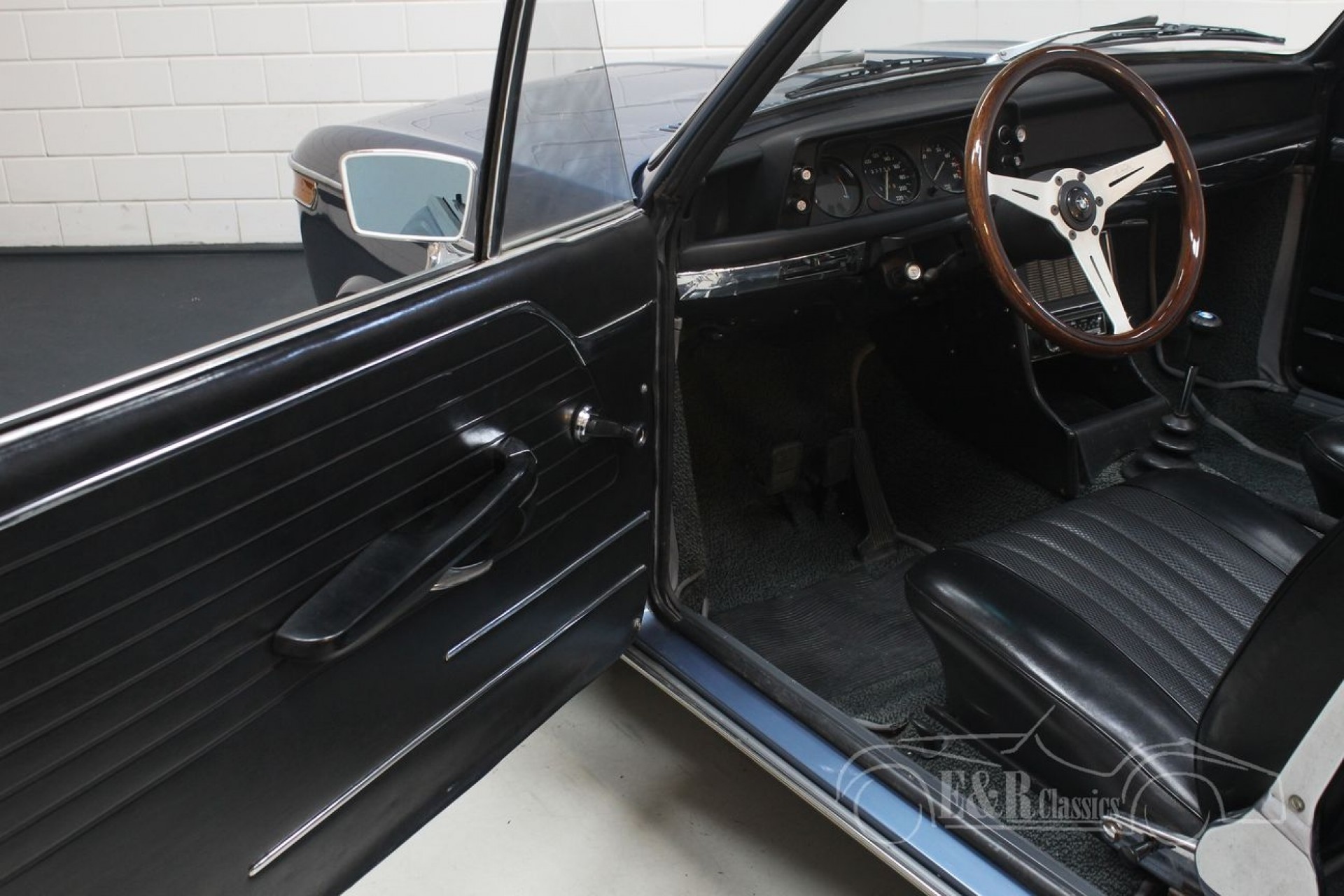 BMW 1600 Baur cabriolet 1970 for sale at Erclassics