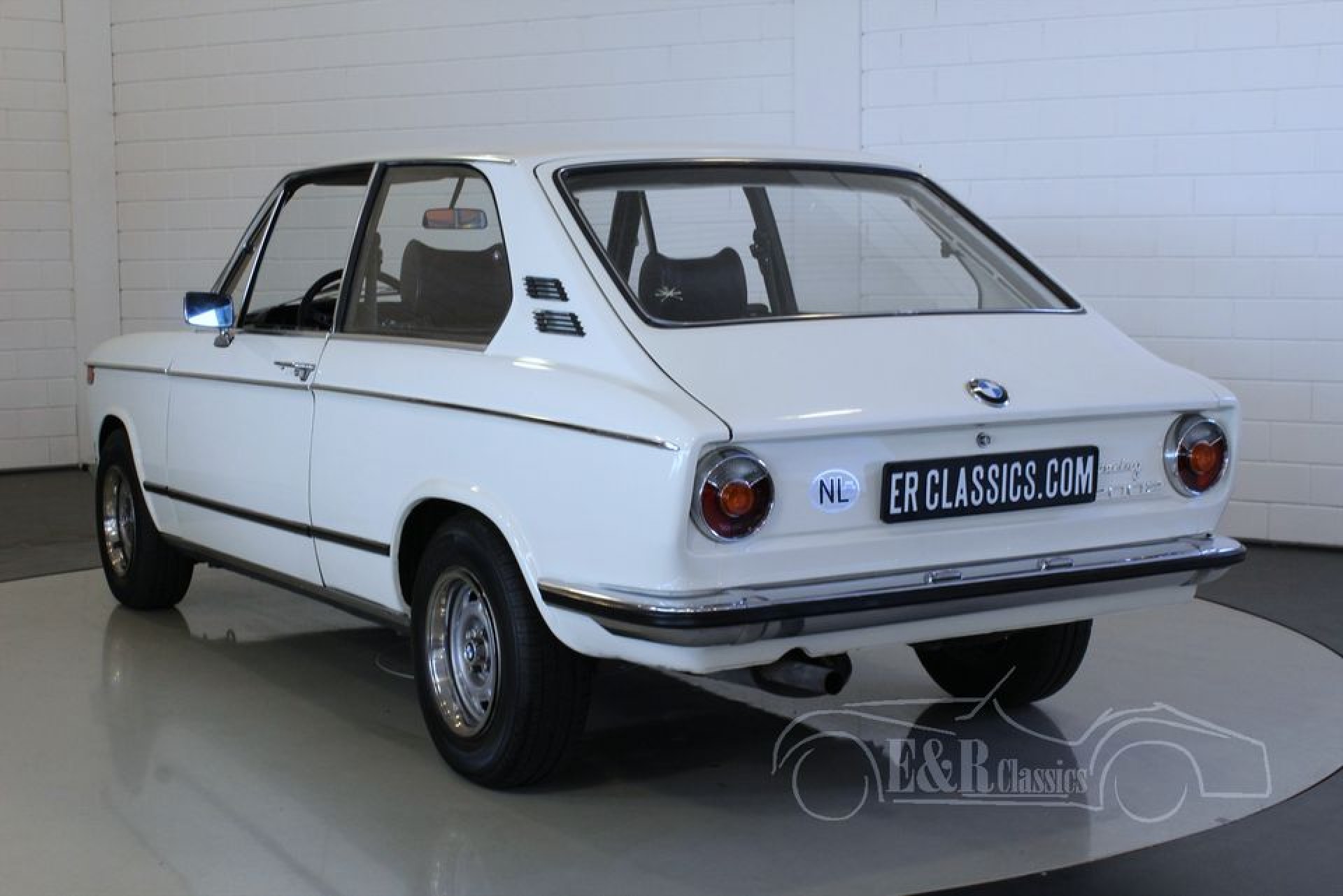 BMW 2002 Touring 1974 for sale at ERclassics
