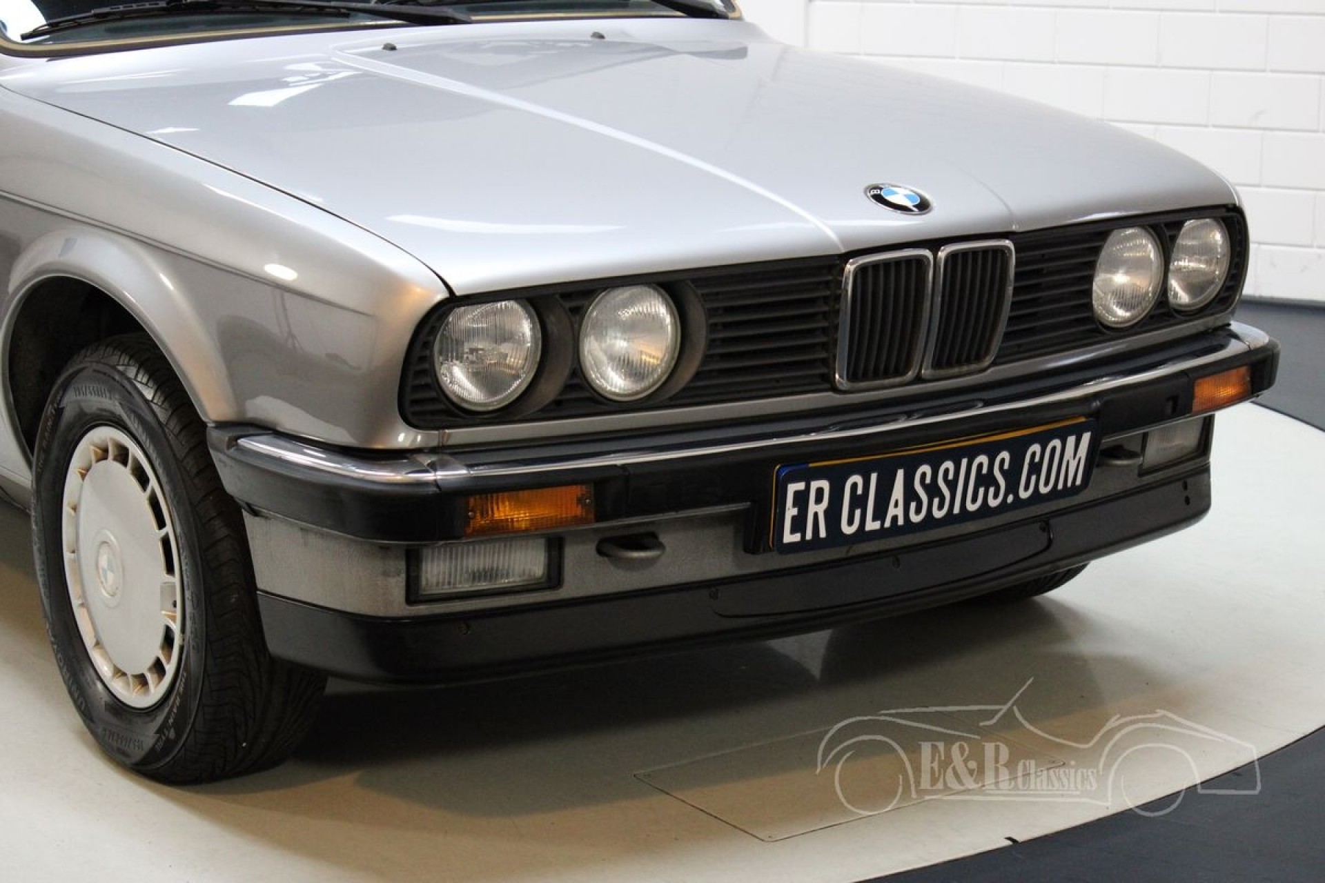 BMW 320i for sale at ERclassics