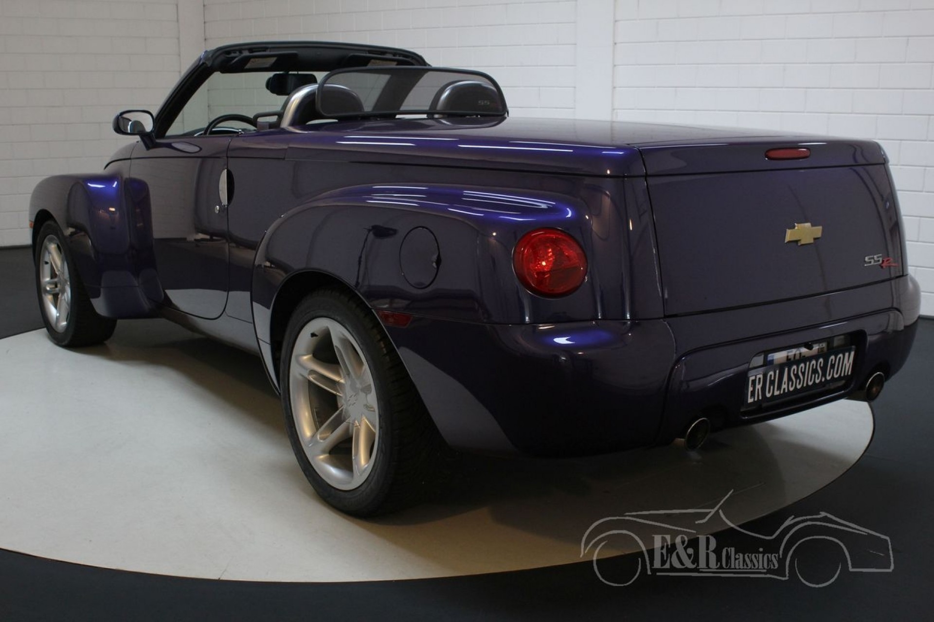 Chevrolet SSR 5.3 V8 2004 Convertible Pickup For Sale at E & R Classic ...