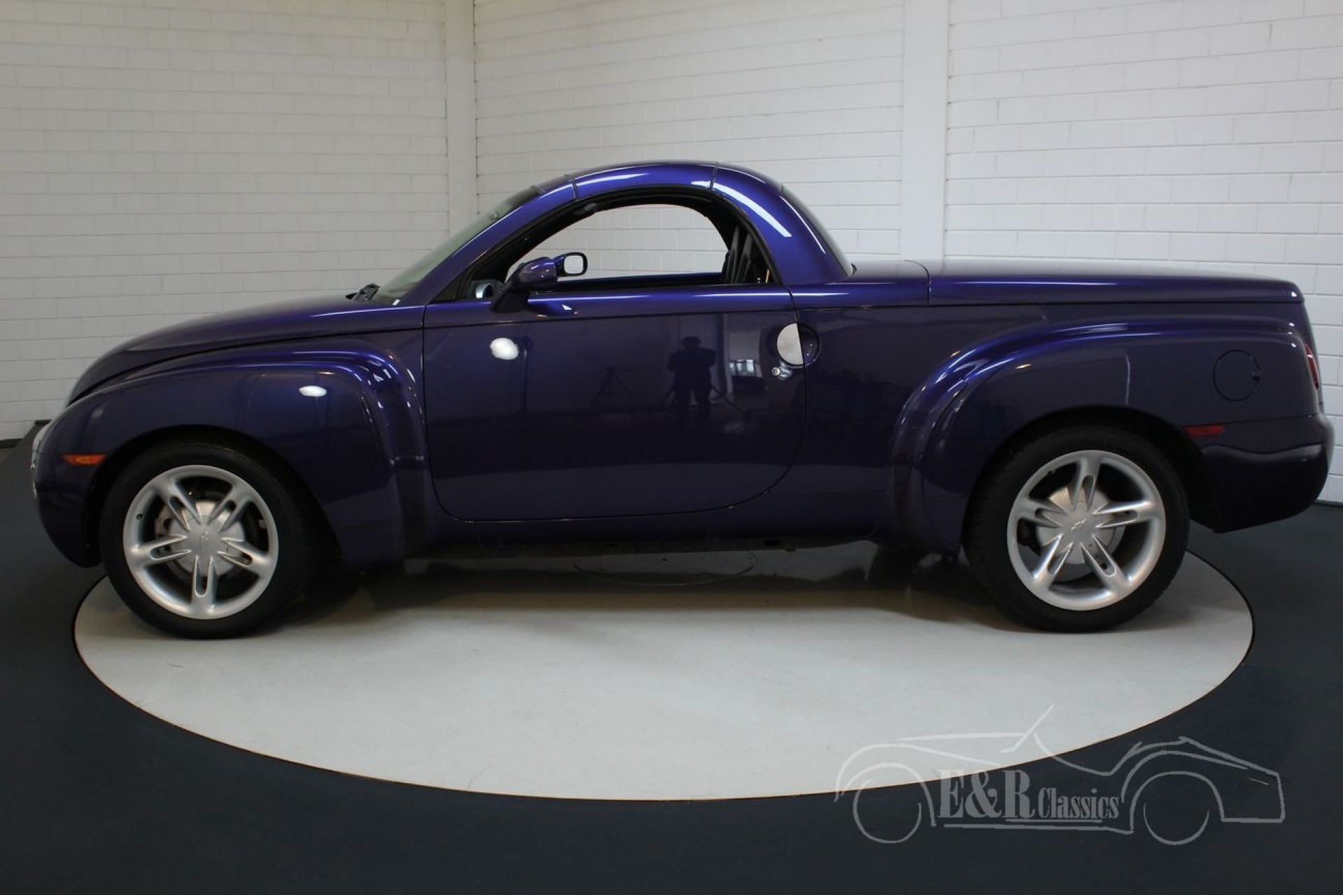 Chevrolet SSR 5.3 V8 2004 Convertible Pickup For Sale at E & R Classic ...