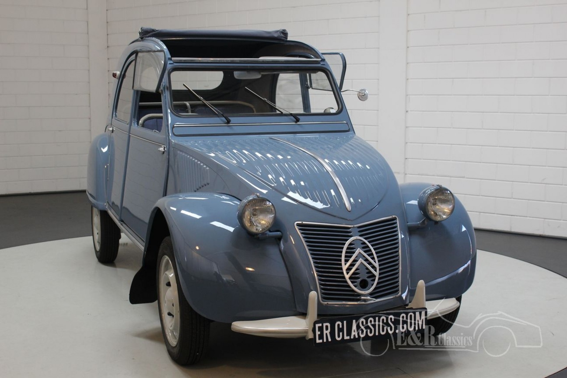 Citroen 2CV AZ 1960 for sale at ERclassics