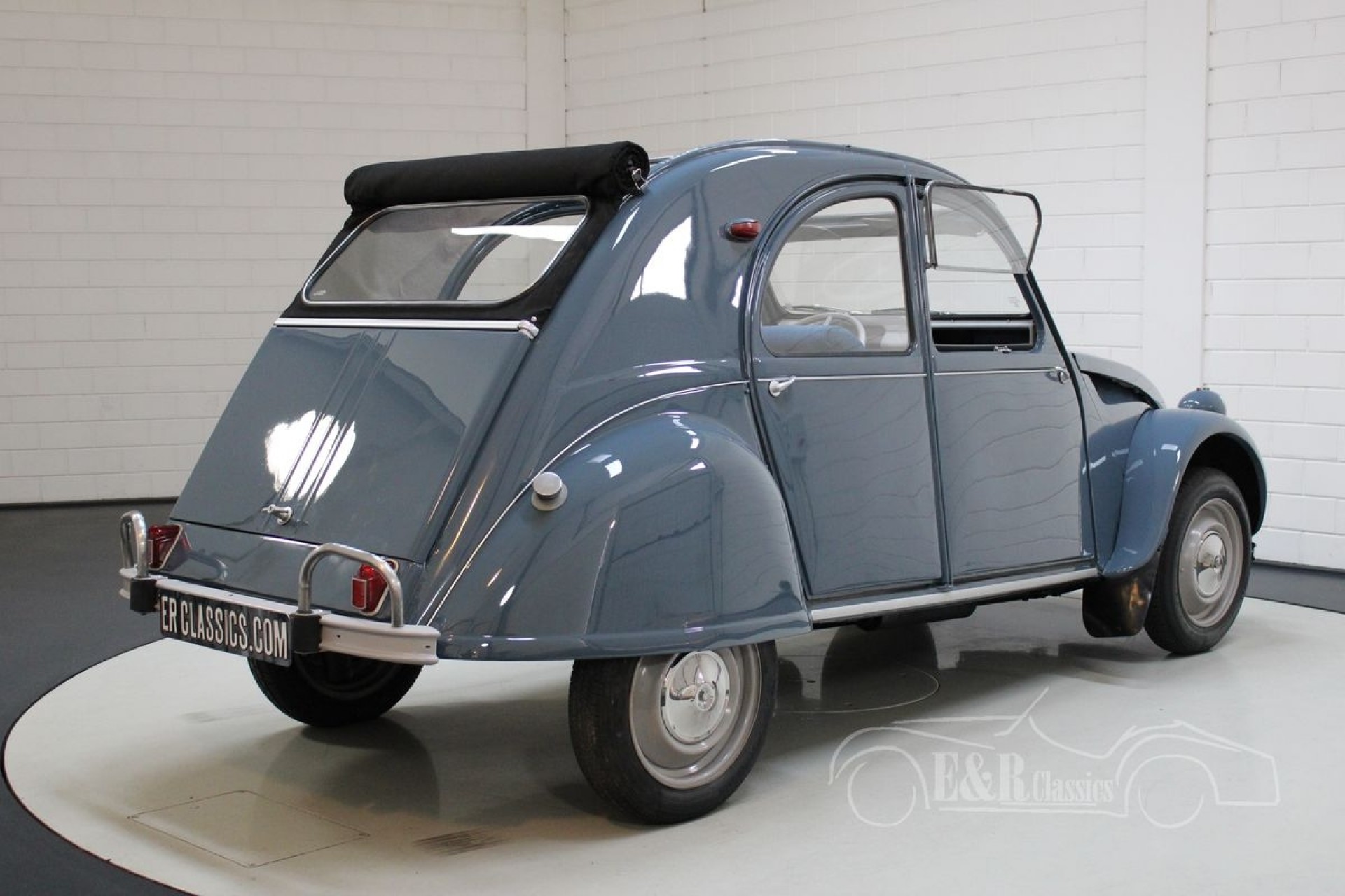 Citroën 2CV for sale at ERclassics