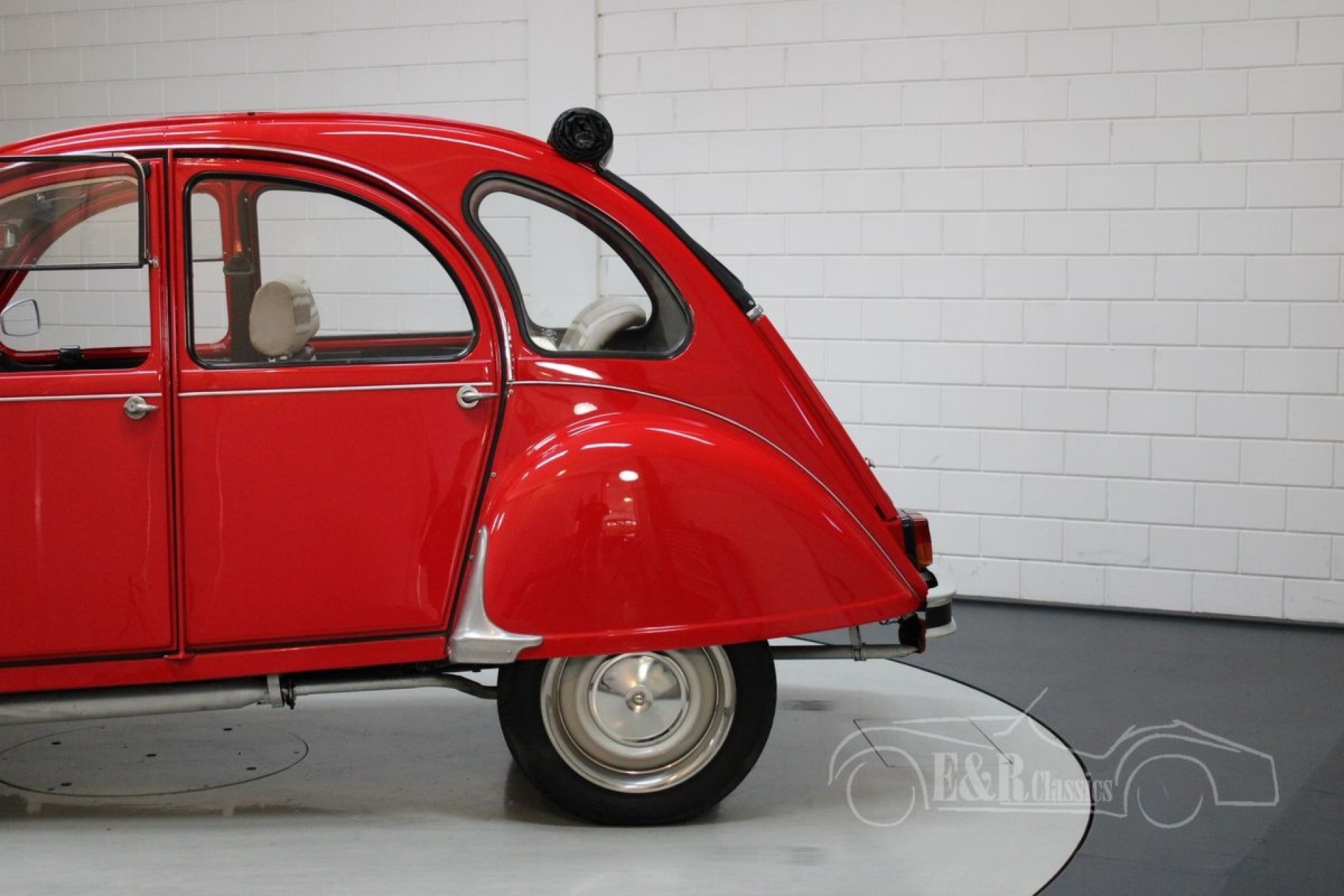 Citroën 2CV6 for sale at ERclassics