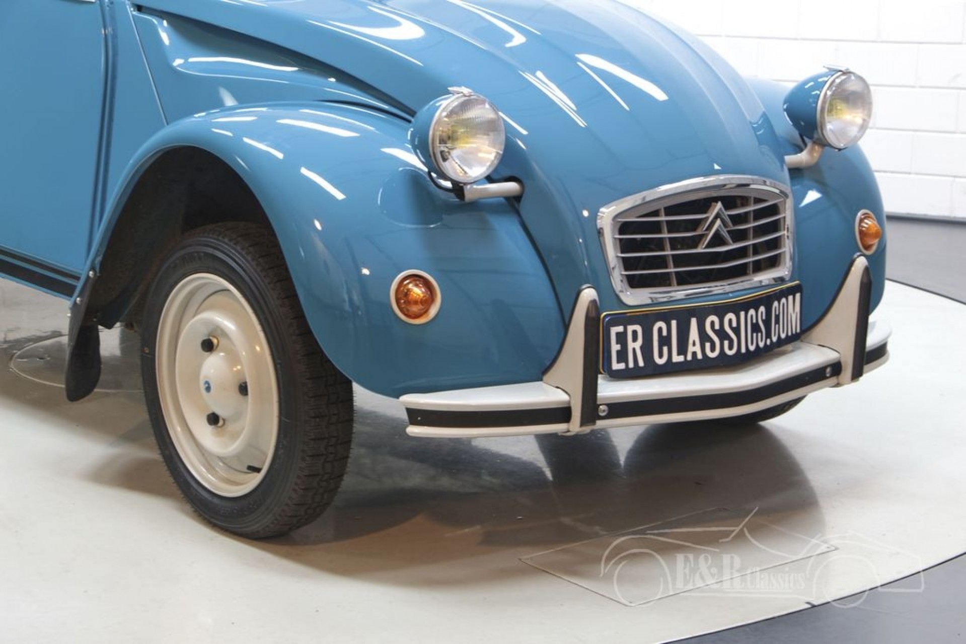 Citroën 2CV6 for sale at ERclassics
