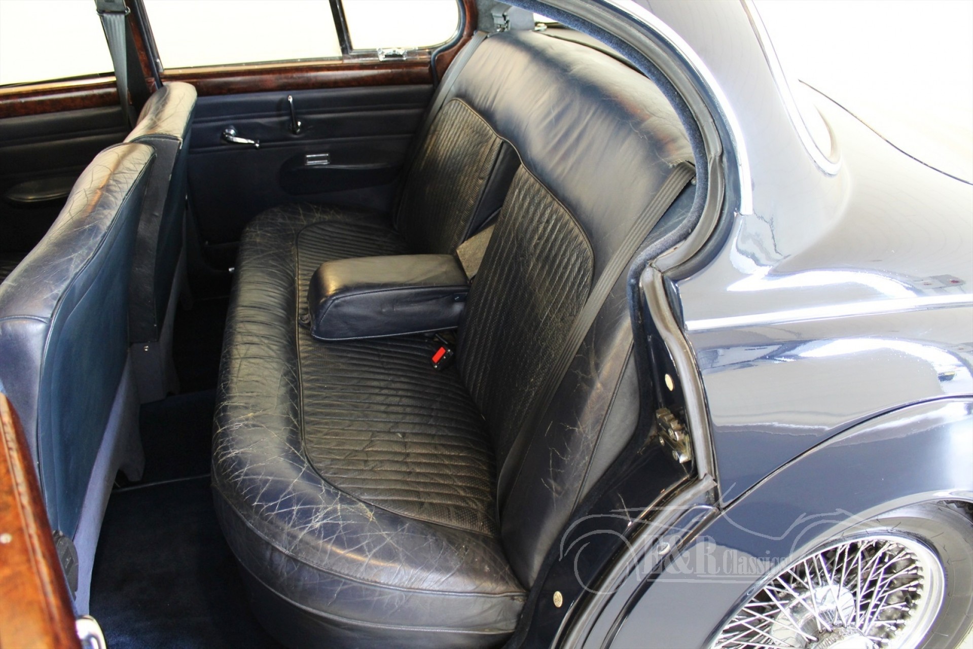 Daimler 250 V8 1967 for sale at ERclassics