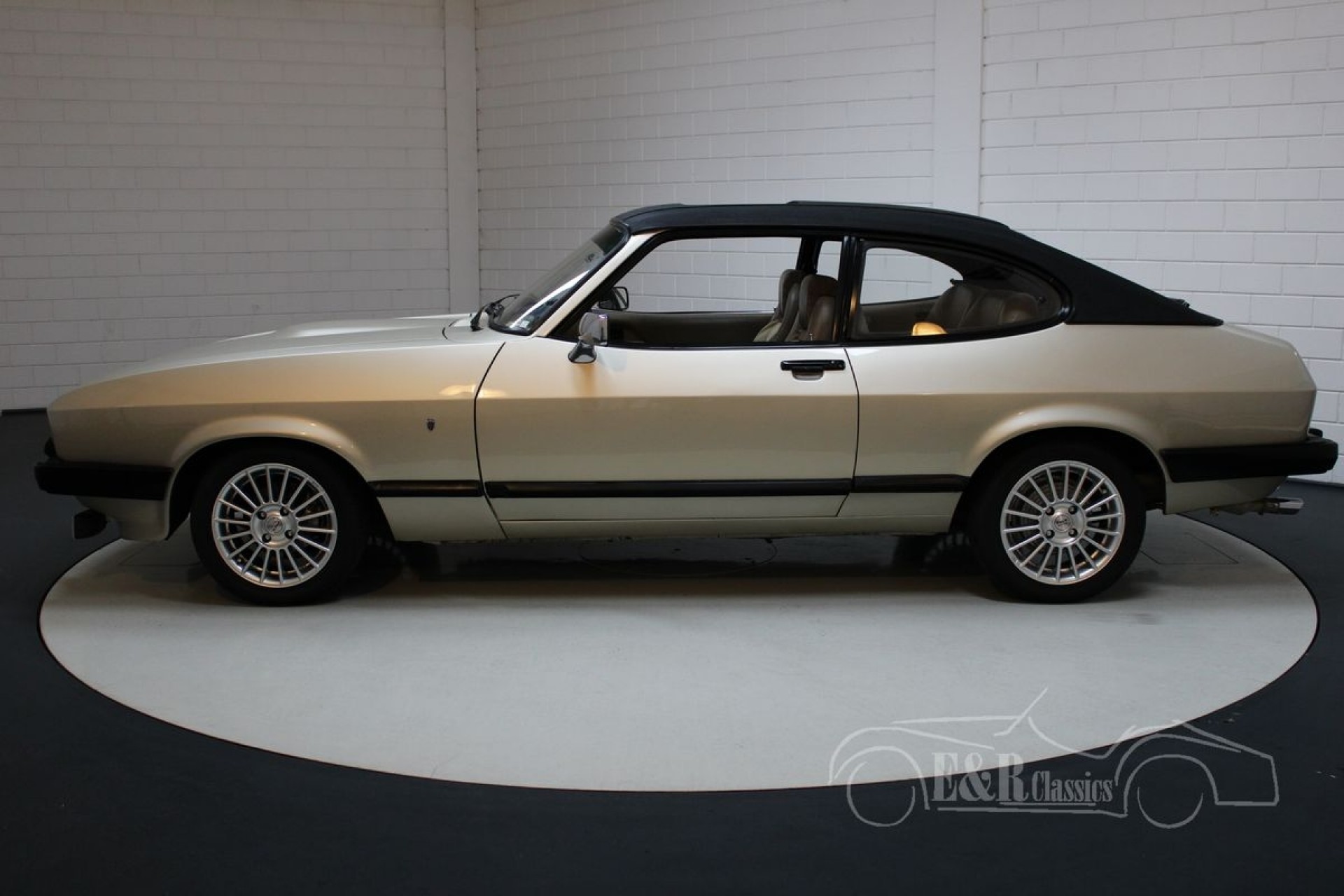 Ford Capri 2.3 Ghia 1979 a la venta en ERclassics