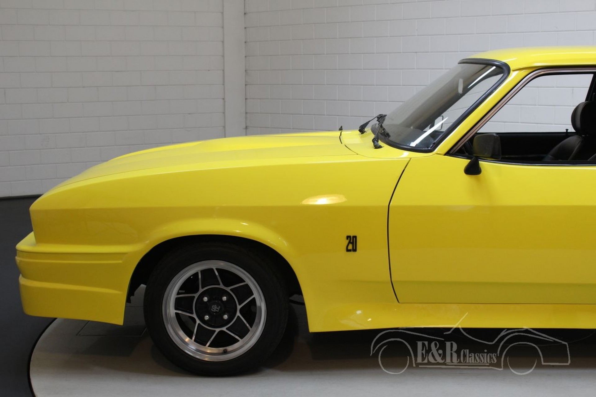 Ford Capri Mk2 2000 S V6 1977 for sale at ERclassics