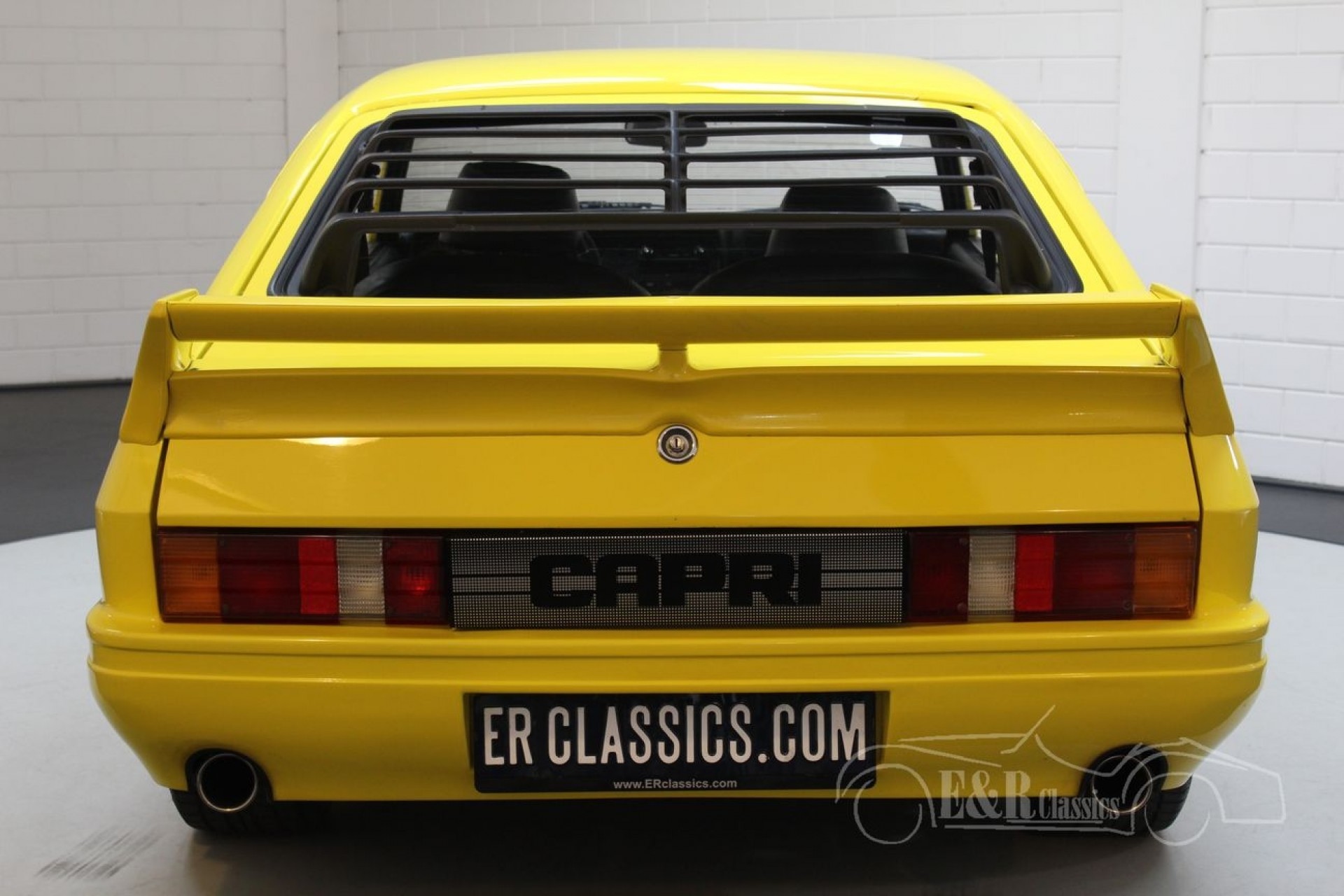 Ford Capri Mk2 2000 S V6 1977 for sale at ERclassics
