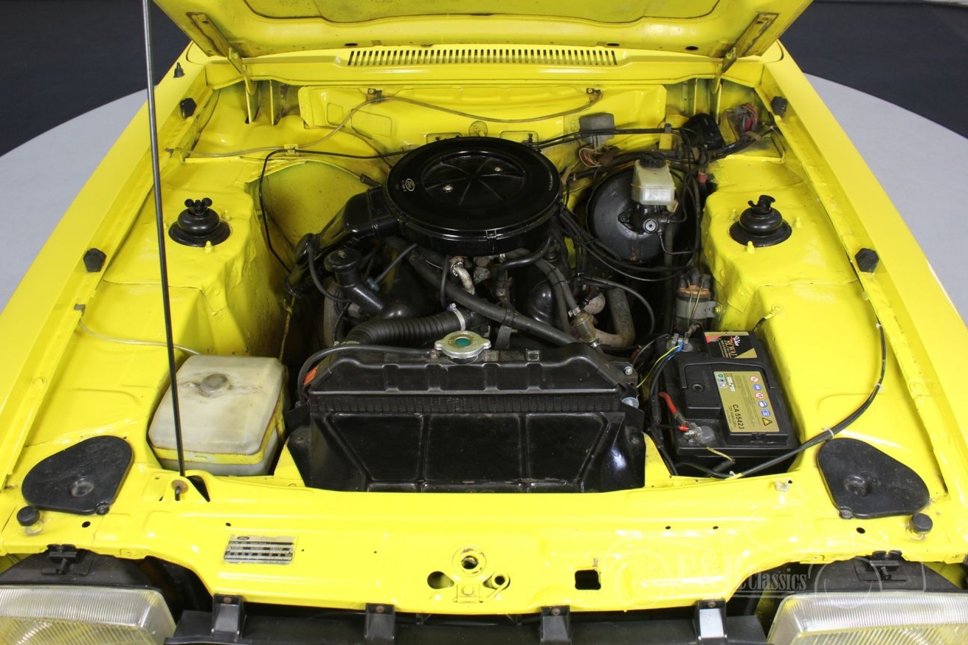 Ford Capri Mk2 2000 S V6 1977 for sale at ERclassics