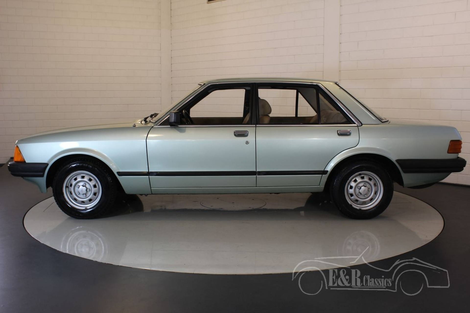 Ford Granada sedan 1982 for sale at ERclassics