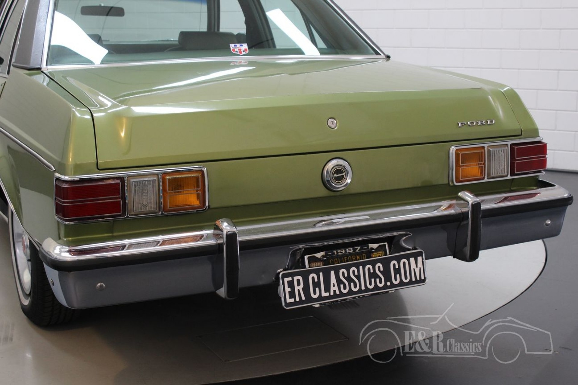 Ford Granada 5.0 V8 1975 for sale at ERclassics