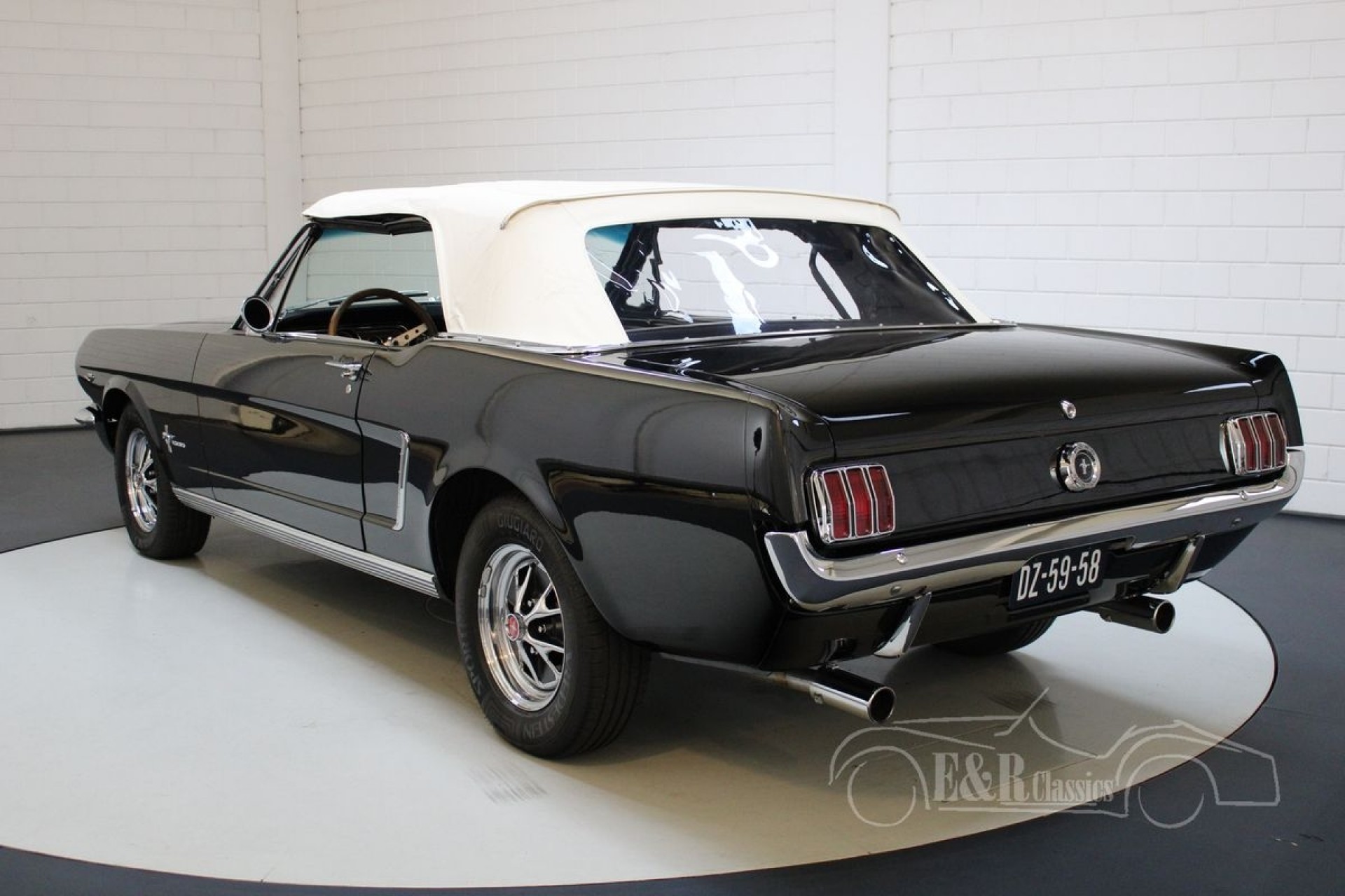 Ford Mustang conversível amplamente restaurado em 1965 para venda na ...