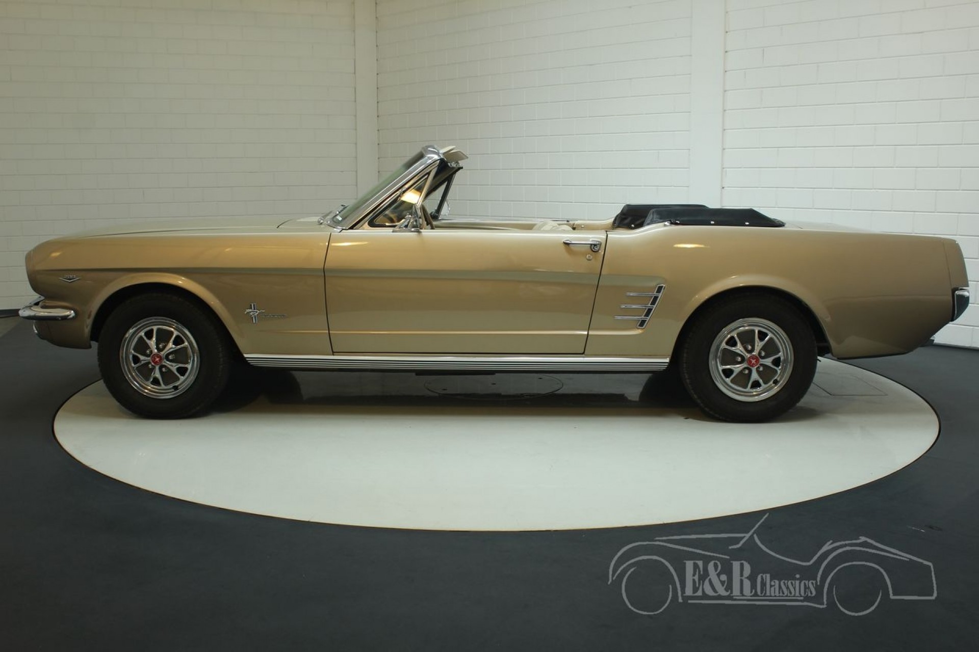 Ford Mustang conversível 1966 à venda na ERclassics