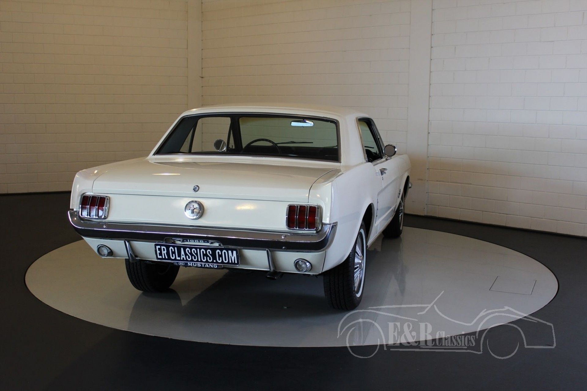 Ford Mustang Coupe V8 1966 for sale at ERclassics