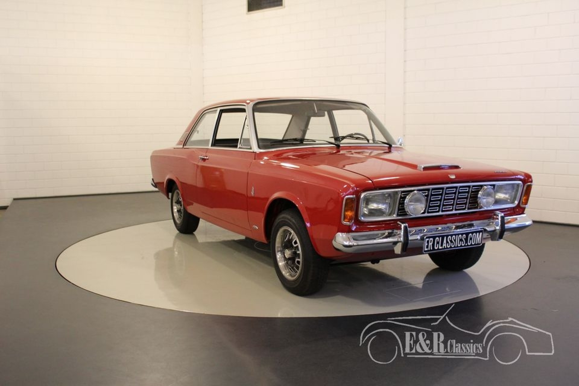 Ford Taunus 20M P7A 1968 for sale at ERclassics