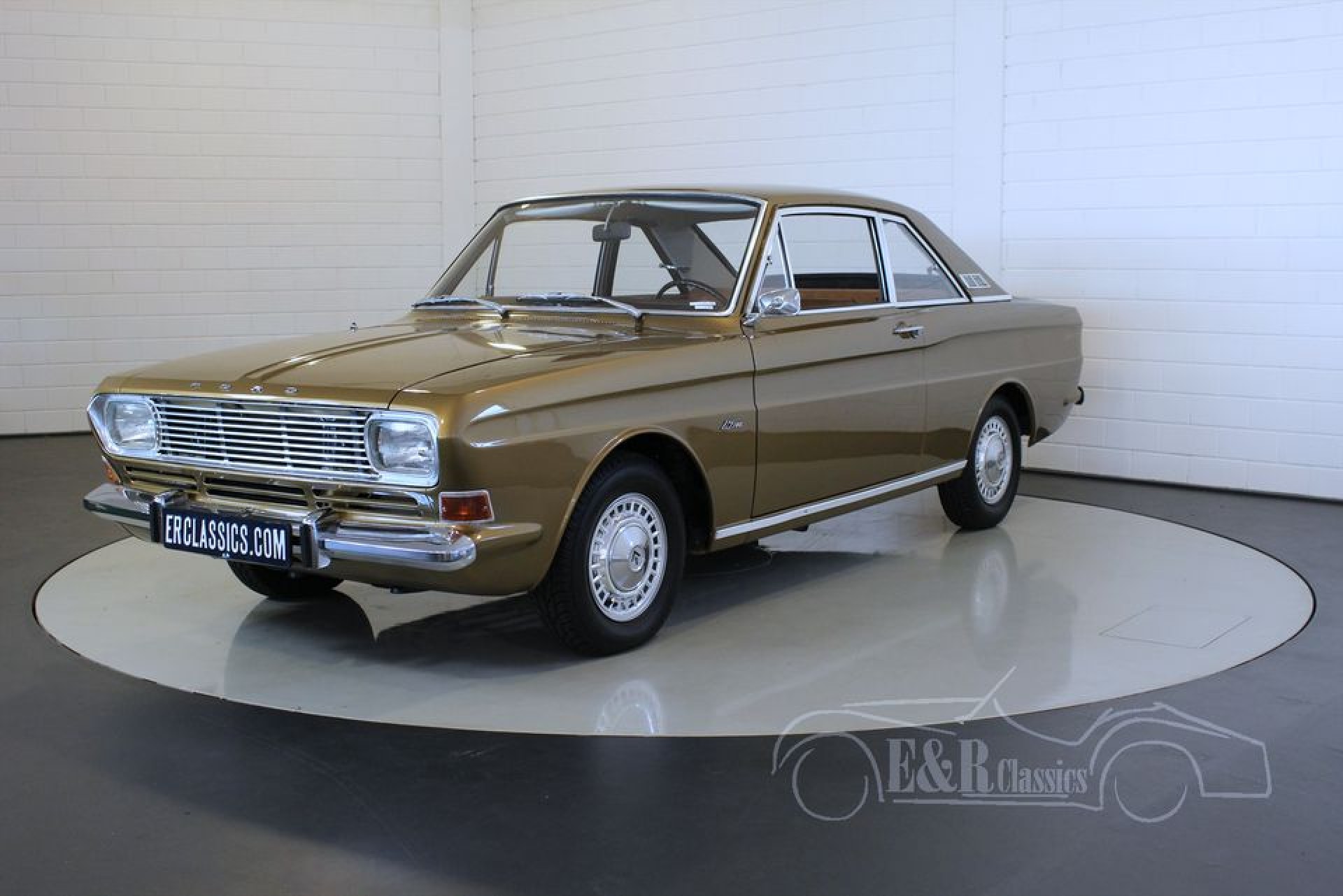 Ford Taunus P6 15M XL Coupe 1969 for sale at ERclassics