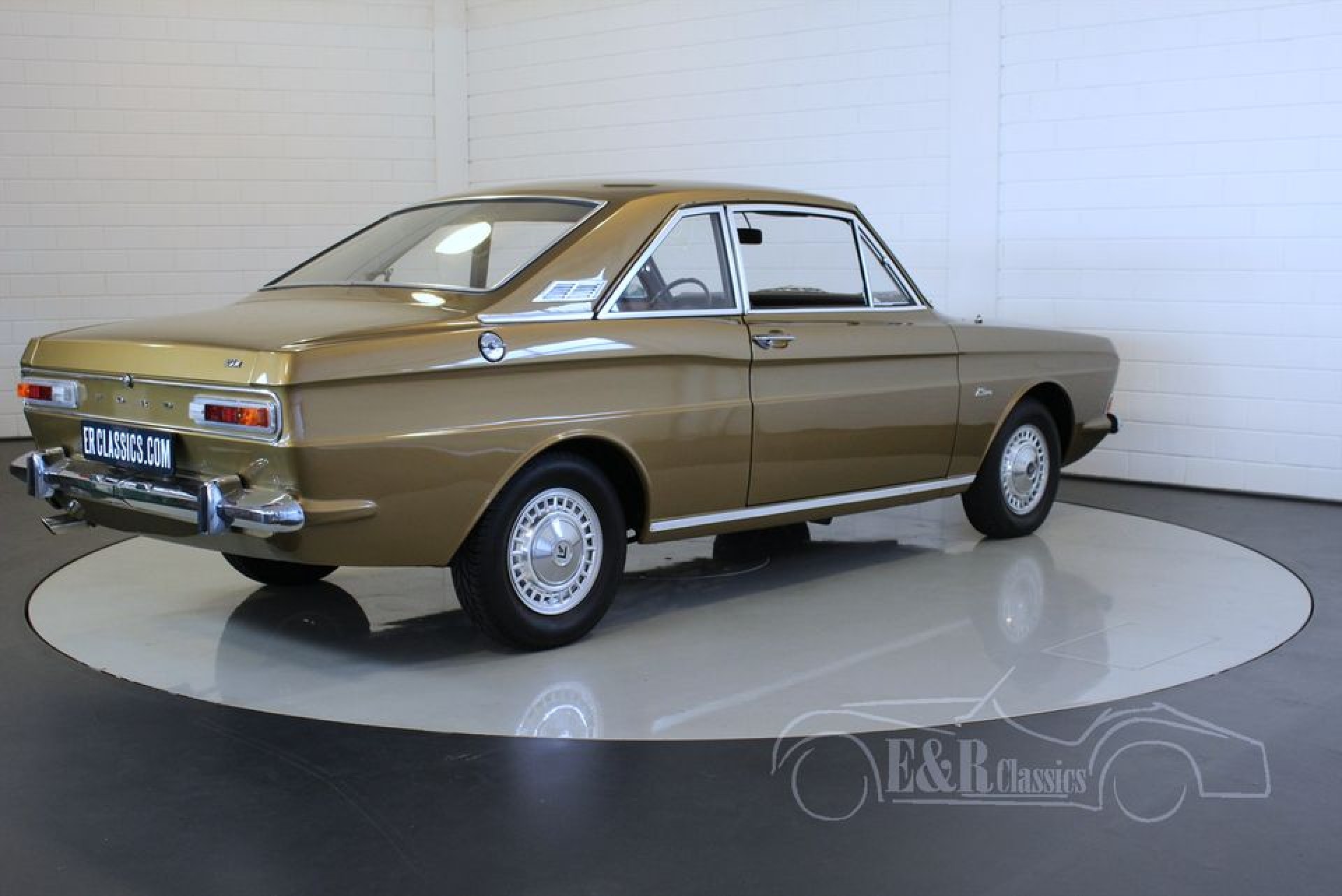 Ford Taunus P6 15M XL Coupe 1969 for sale at ERclassics