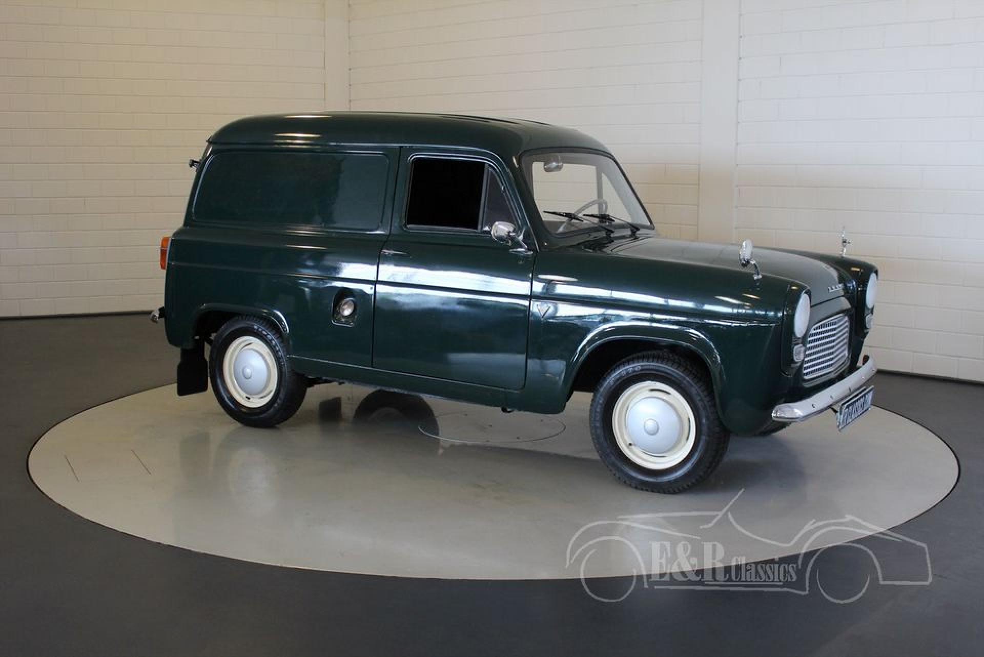 Ford Thames 5 CWT Van 1958 for sale at ERclassics