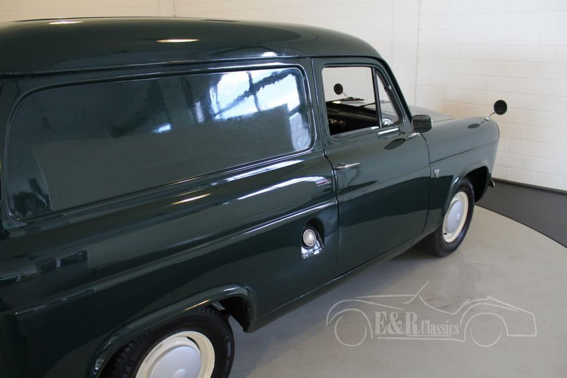 Ford Thames 5 CWT Van 1958 for sale at ERclassics