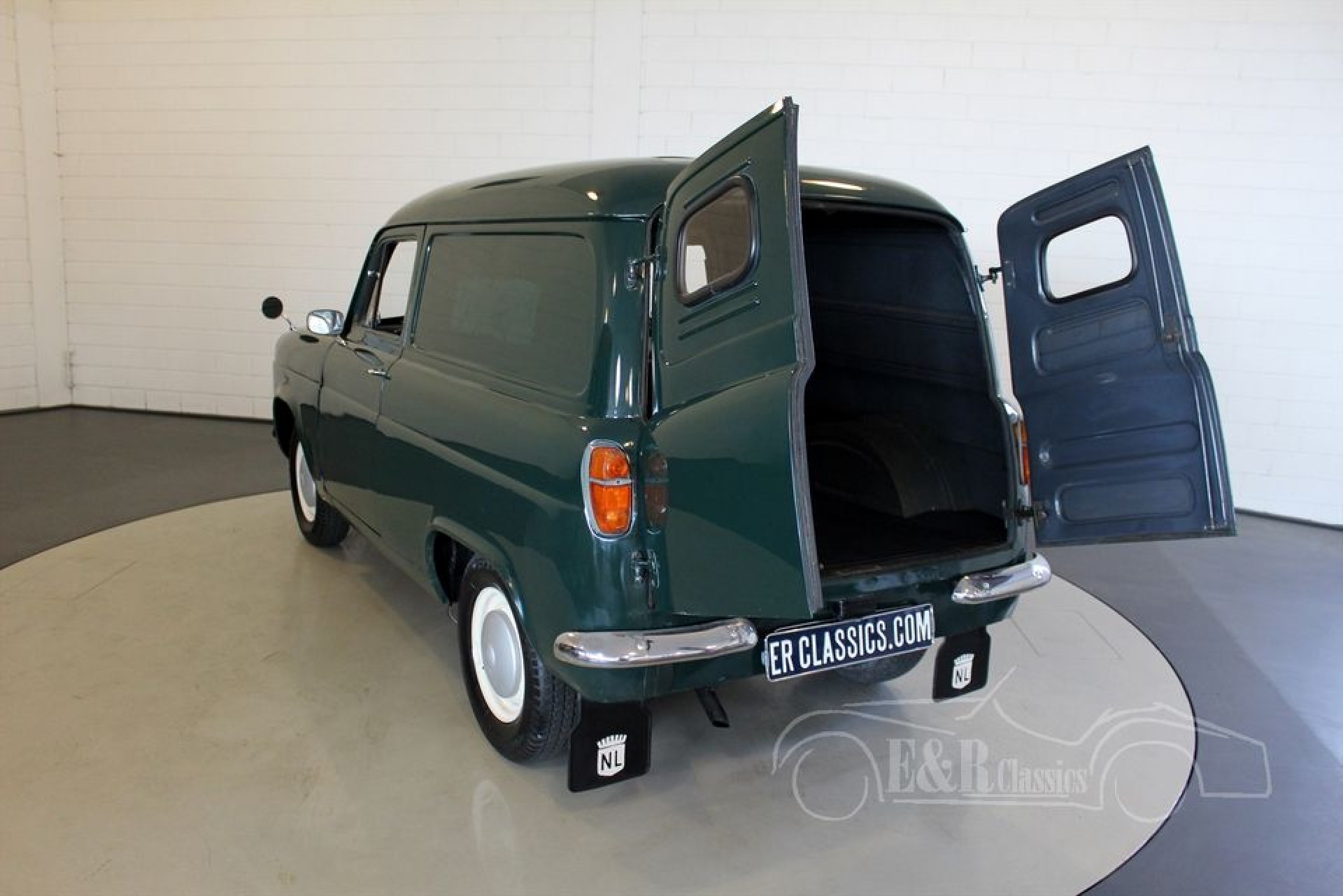 Ford Thames 5 CWT Van 1958 for sale at ERclassics