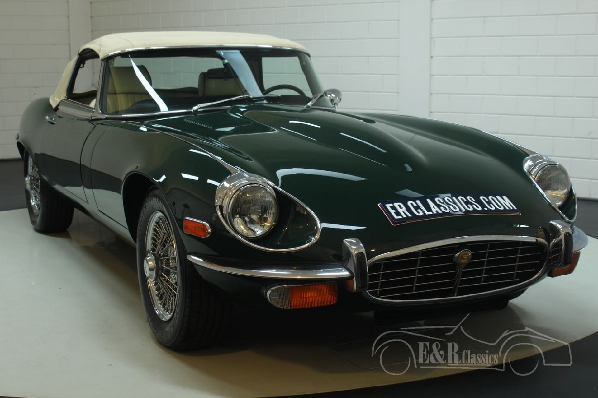Jaguar E-Type S3 1972 for sale at Erclassics