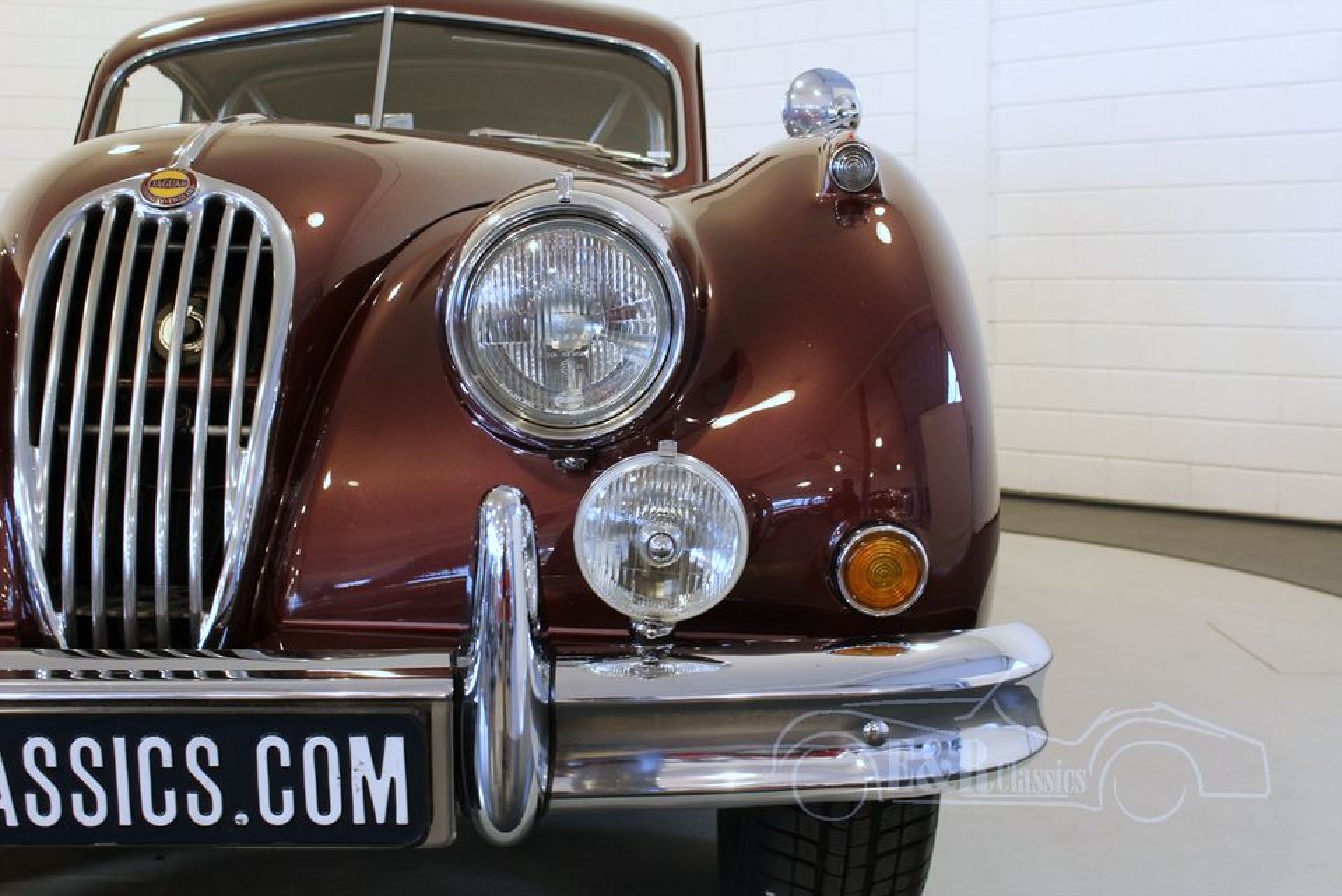 Jaguar XK 140 FHC 1956 for sale at ERclassics