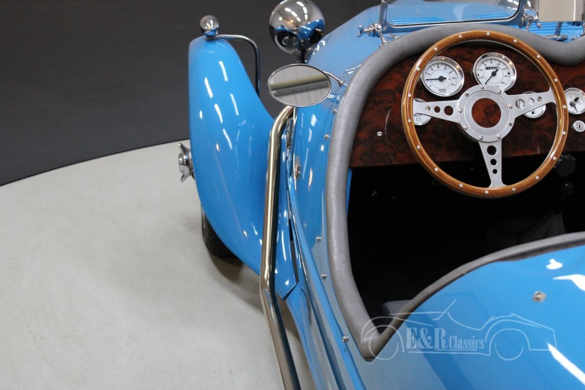 Lomax 223 for sale at ERclassics