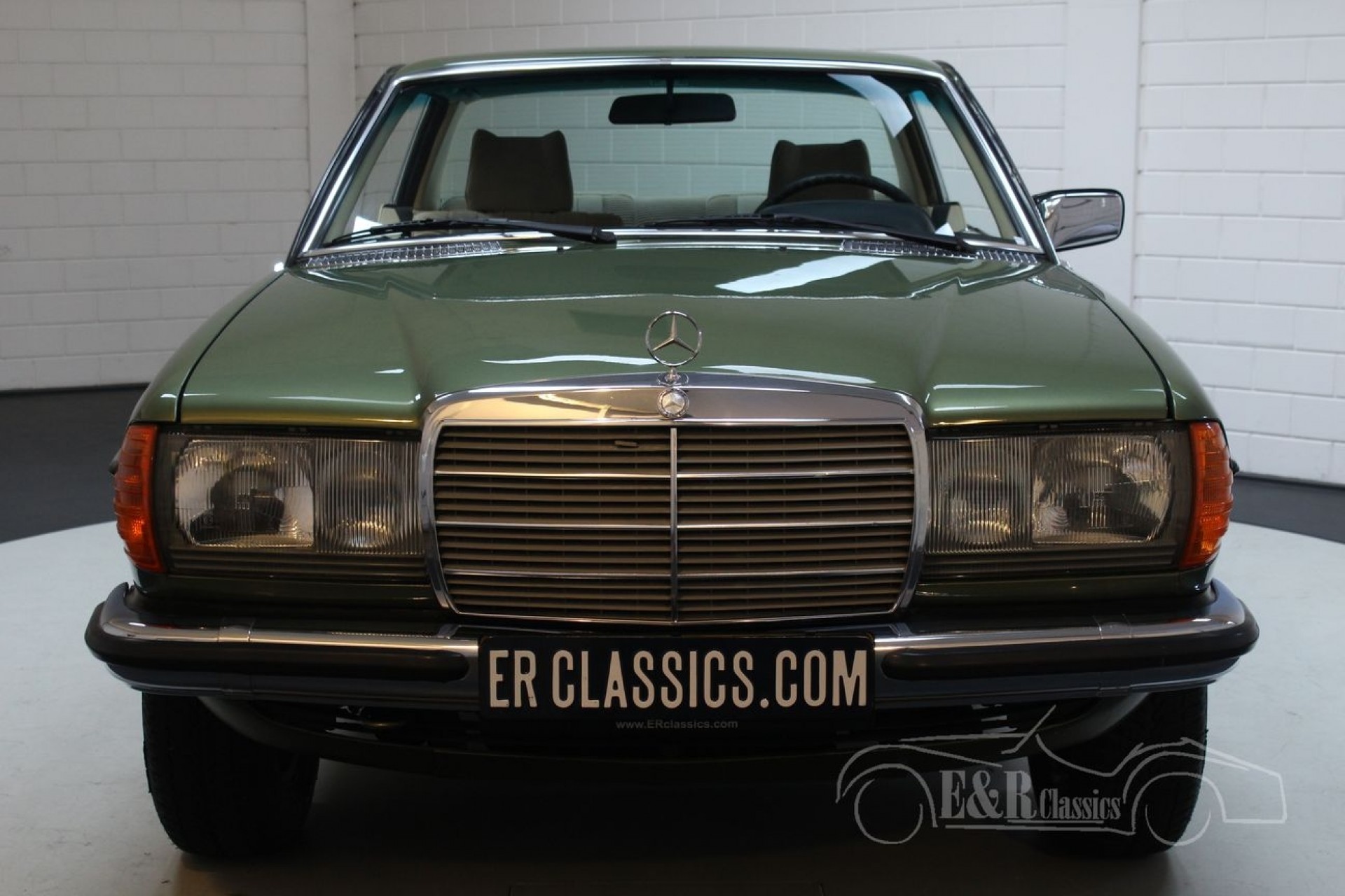Mercedes-Benz 230C Coupé W123 1978 for sale at ERclassics