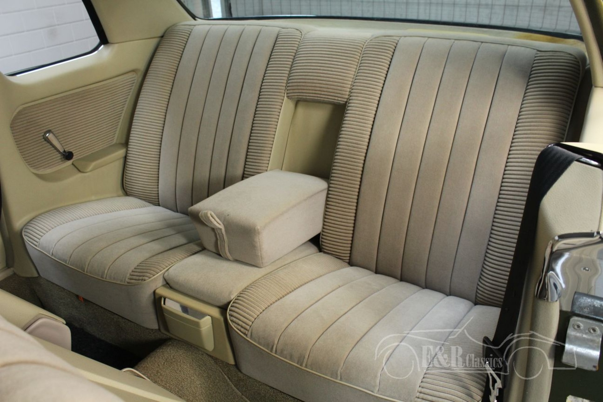 Mercedes-Benz 230C Coupé W123 1978 for sale at ERclassics