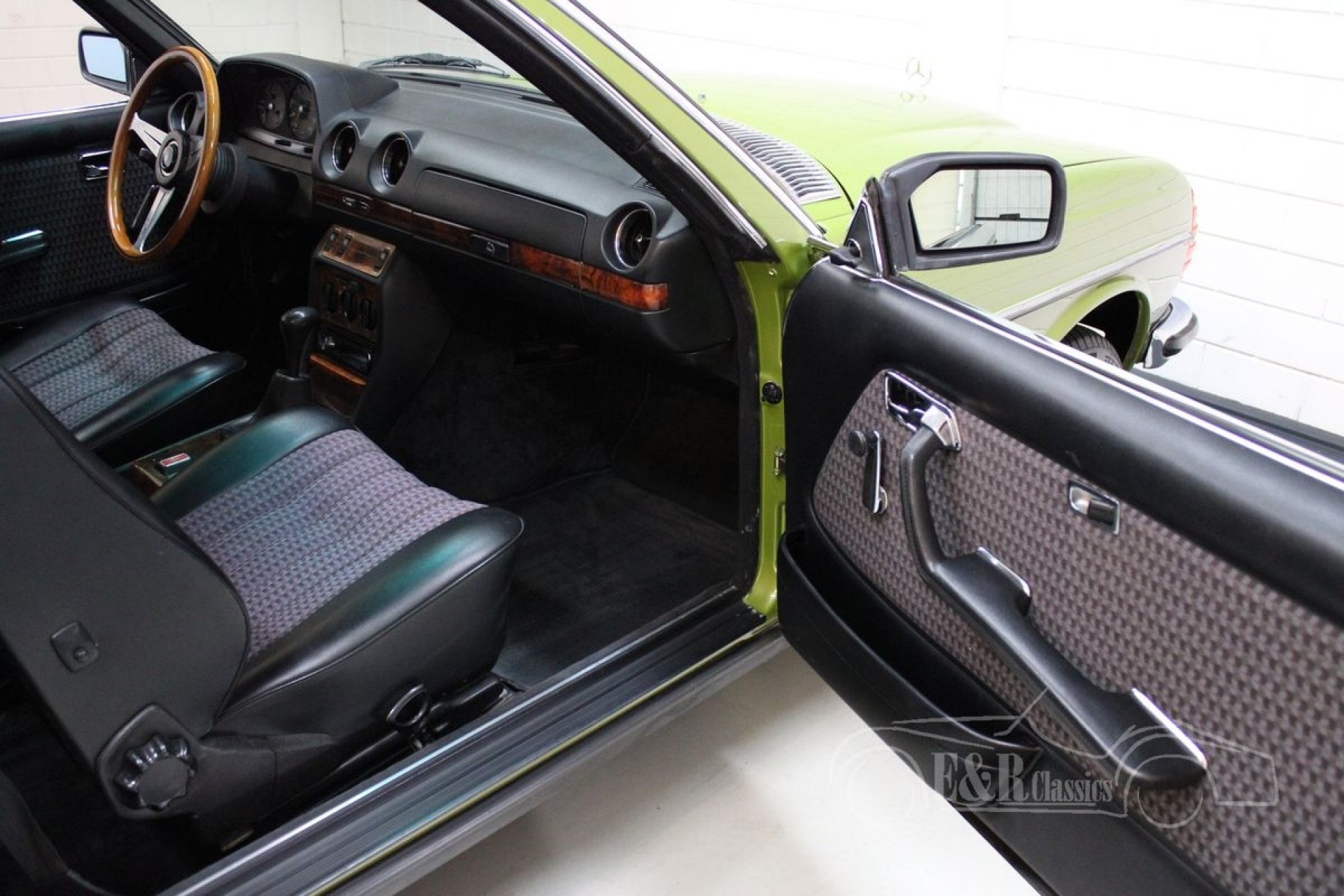 Mercedes-Benz 230C 1979 for sale at ERclassics