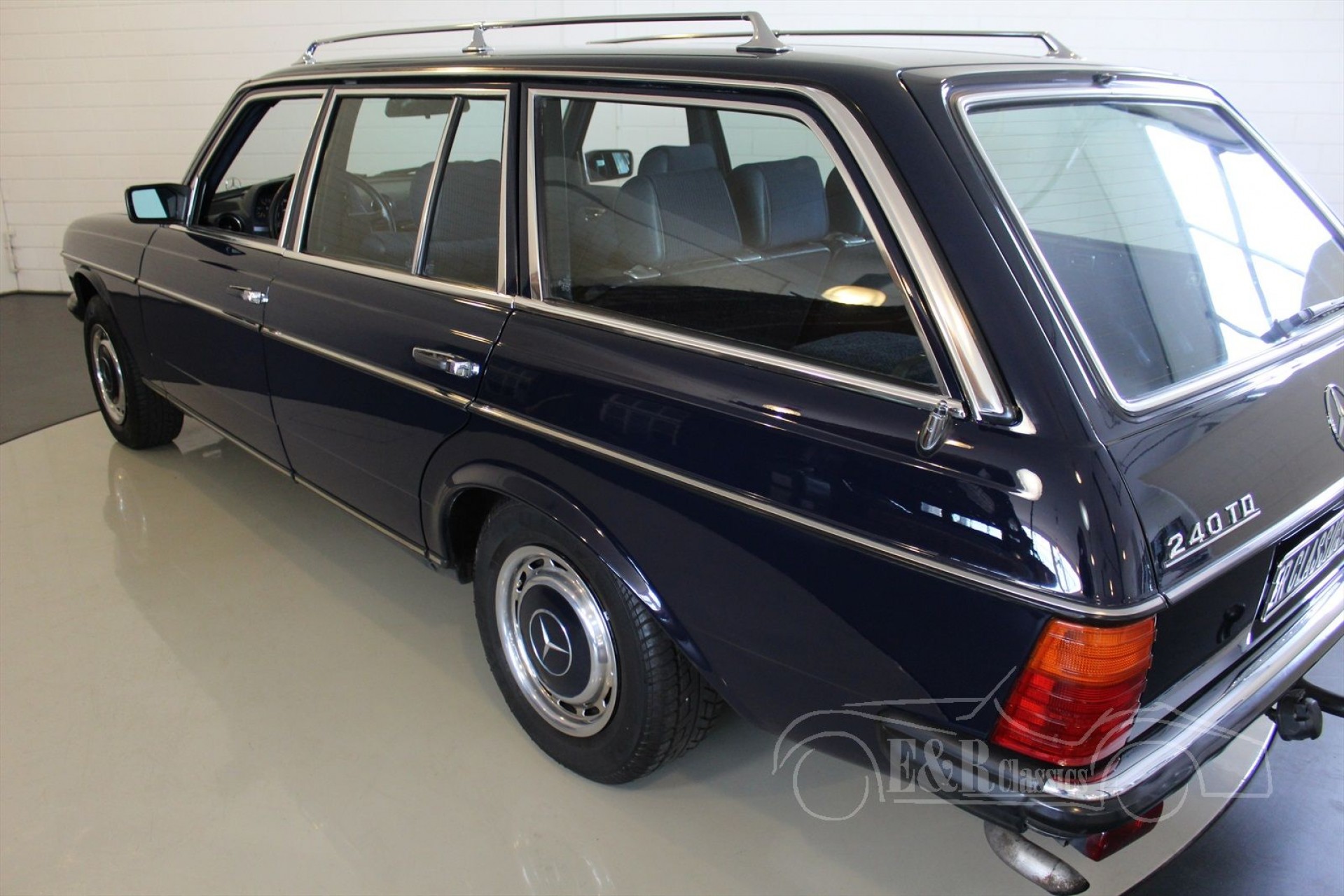 Mercedes-Benz 240 TD estate 1984 for sale at ERclassics