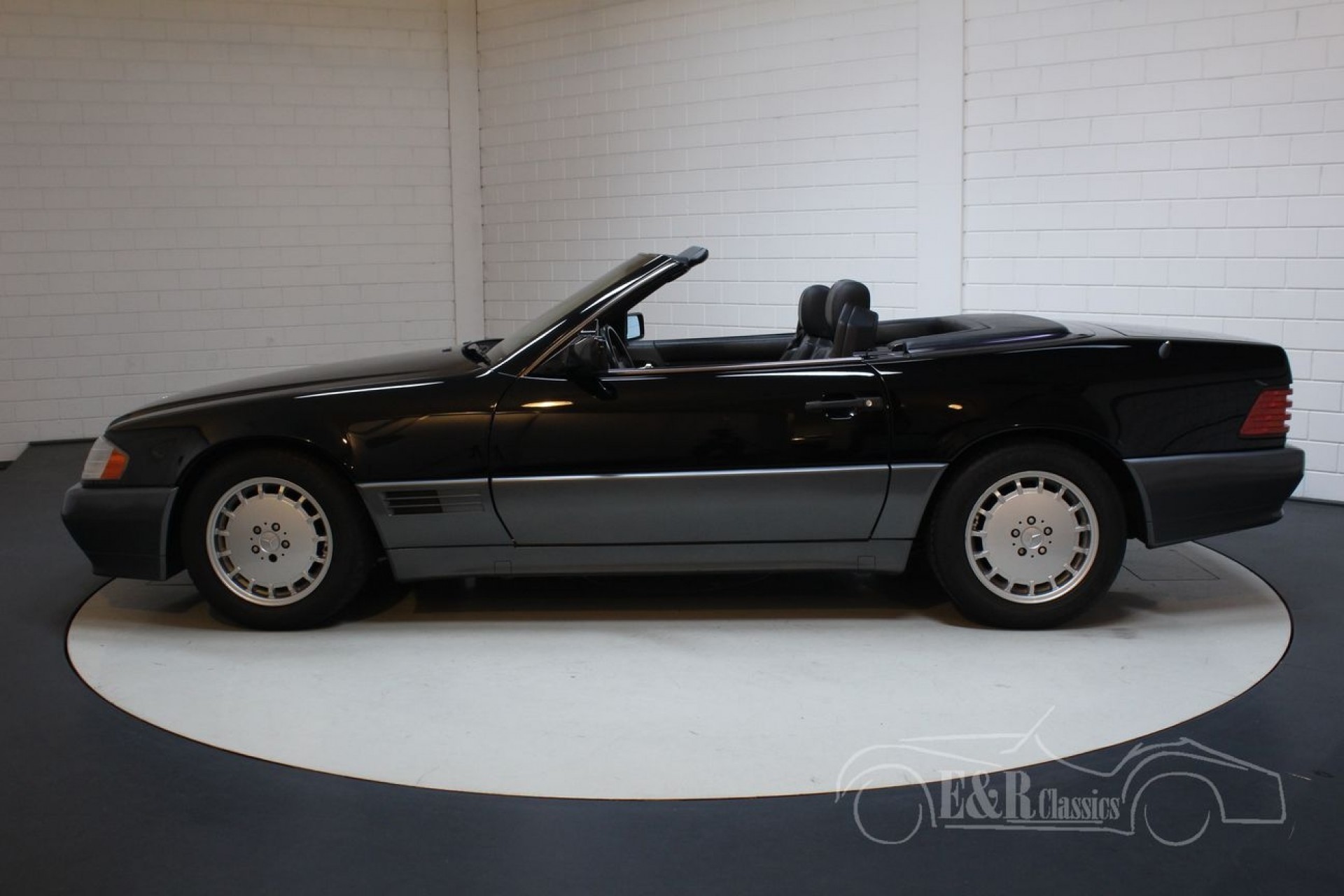 Mercedes Benz 300SL-24 1990 for sale at ERclassics