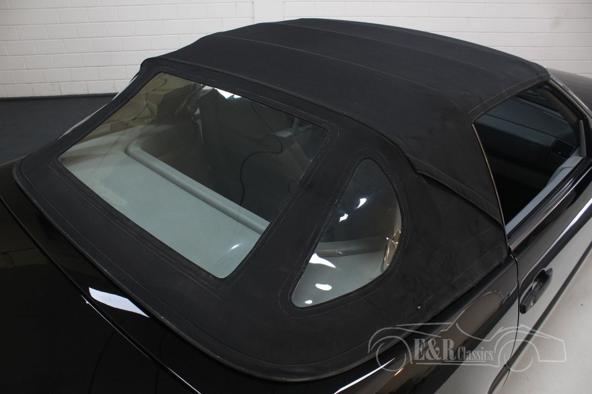 Mercedes-Benz 300SL R129 1993 for sale at ERclassics