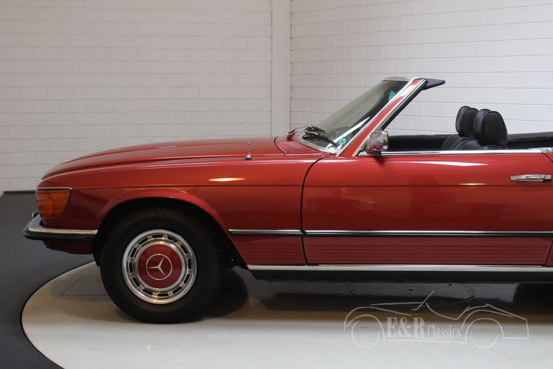Mercedes-Benz 350SL Cabriolet 1971 for sale at ERclassics