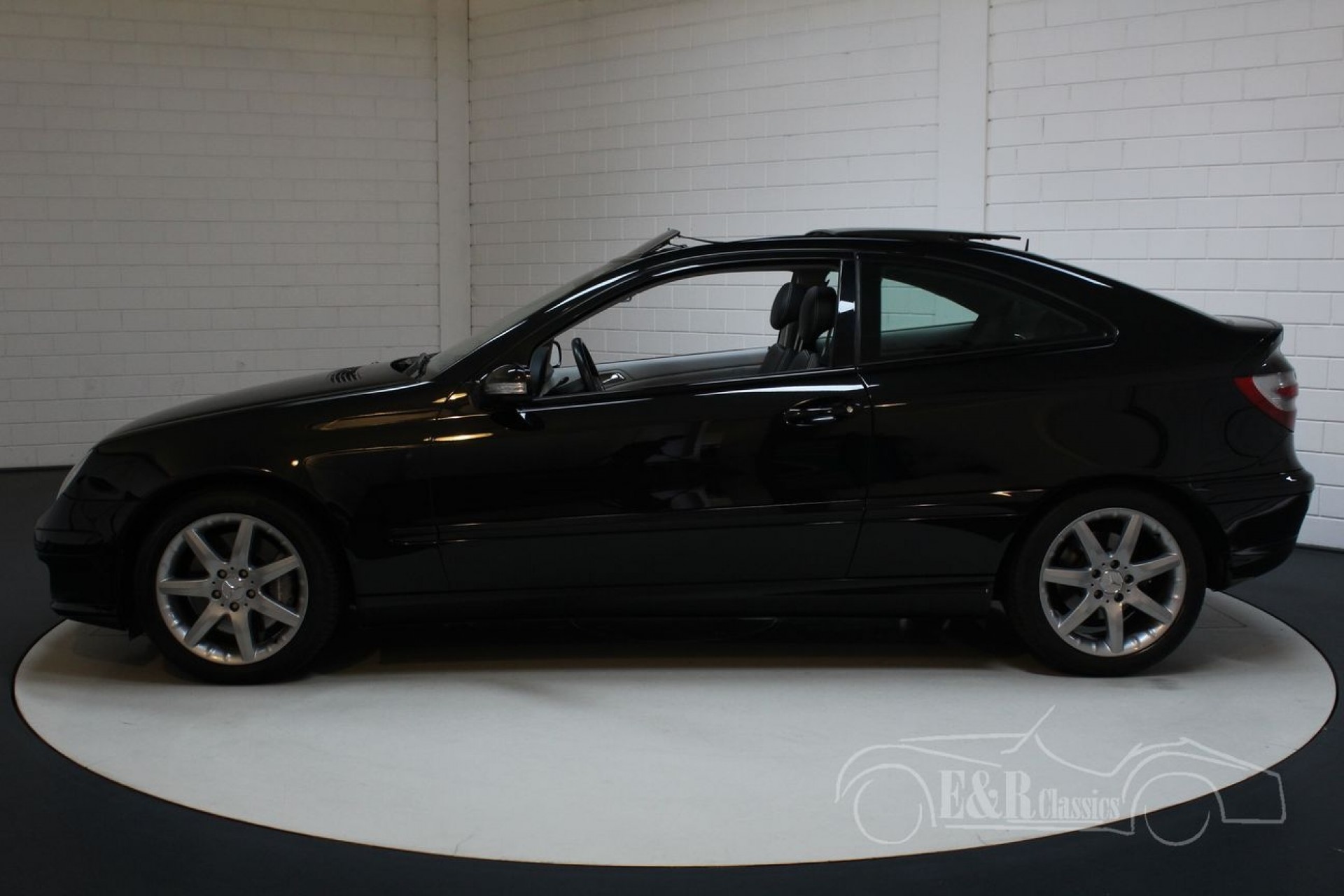 Mercedes-Benz C350 Sports Coupé 2005 for sale at ERclassics